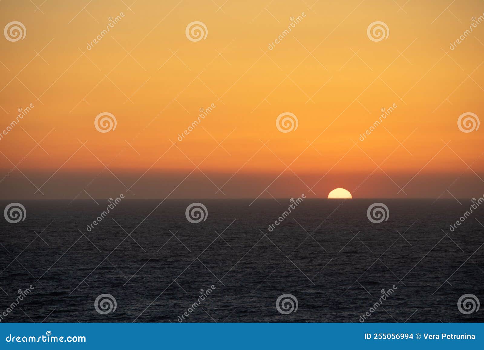 Sun Disk at Sea Horizon Colorful Sunset Stock Photo - Image of sunlight ...