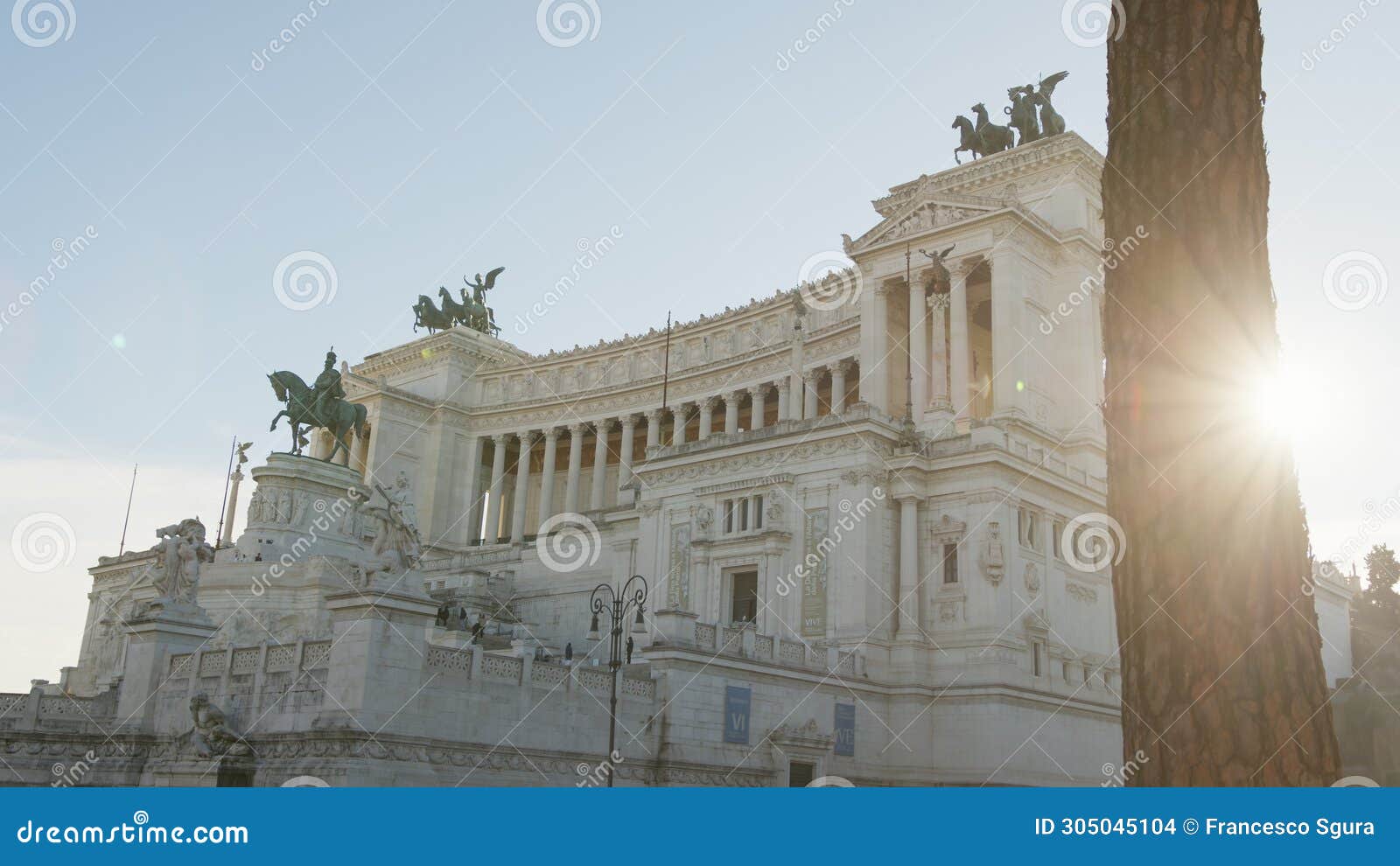 Sun Giving Energy To the Architecture Greatness of Rome Stock Photo ...