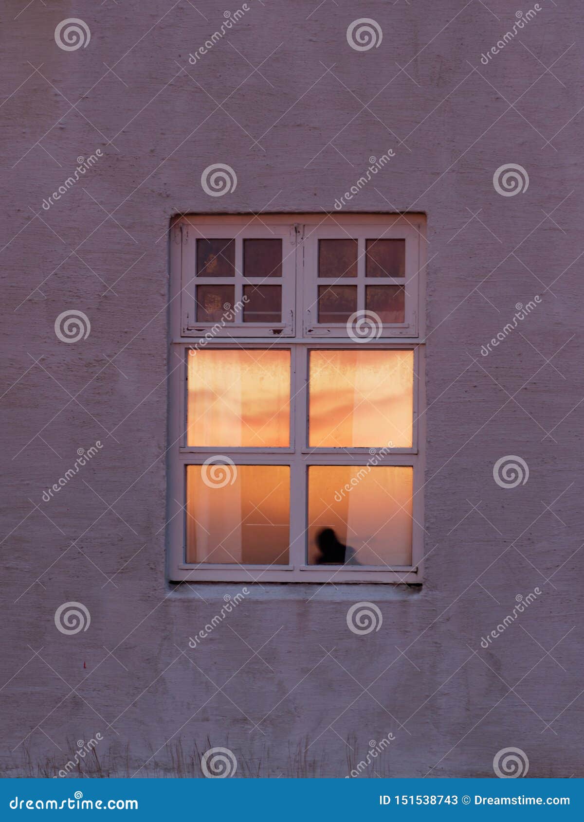 Sun glow in the window stock image. Image of life, drink - 151538743