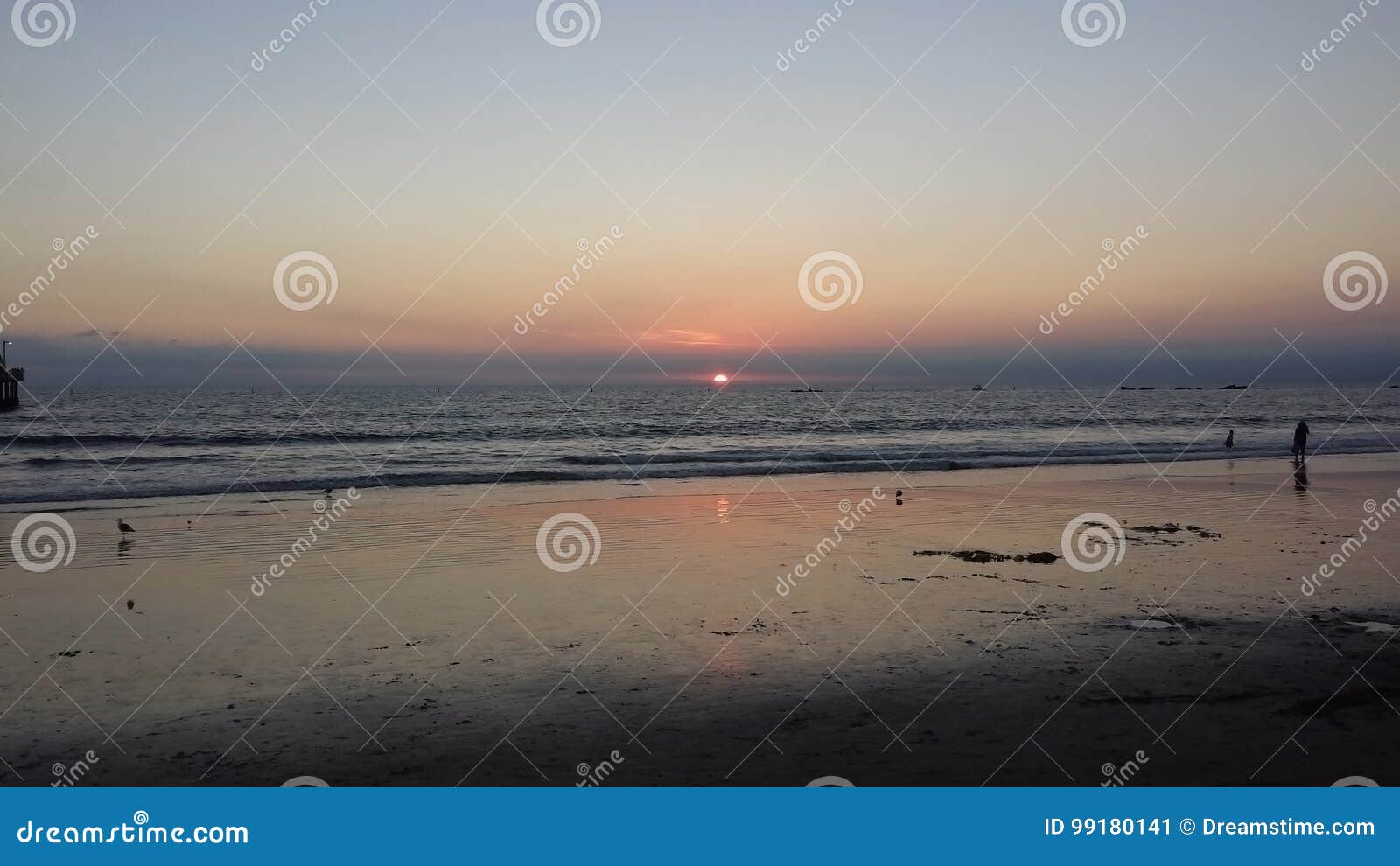Sun Going Down Over the Pacific Ocean Stock Image - Image of nature, coastline: 99180141