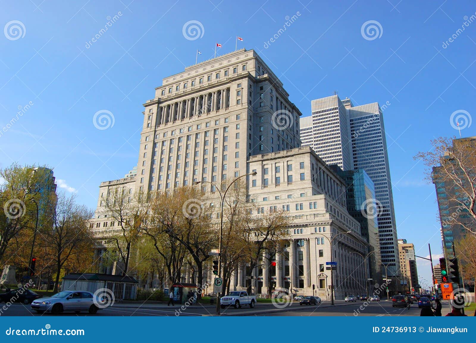 Sun Life Building, Montreal, Canada Editorial Stock Photo - Image of ...