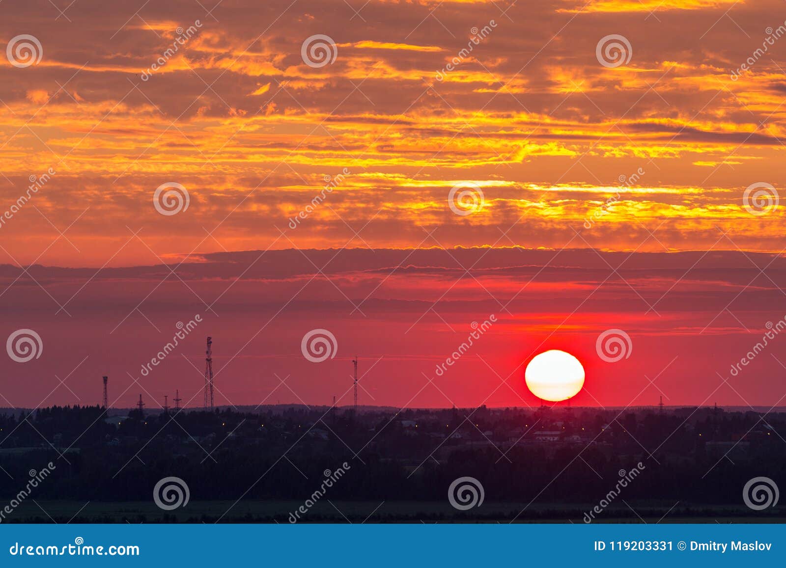 Sun over the horizon stock image. Image of horizon, view - 119203331