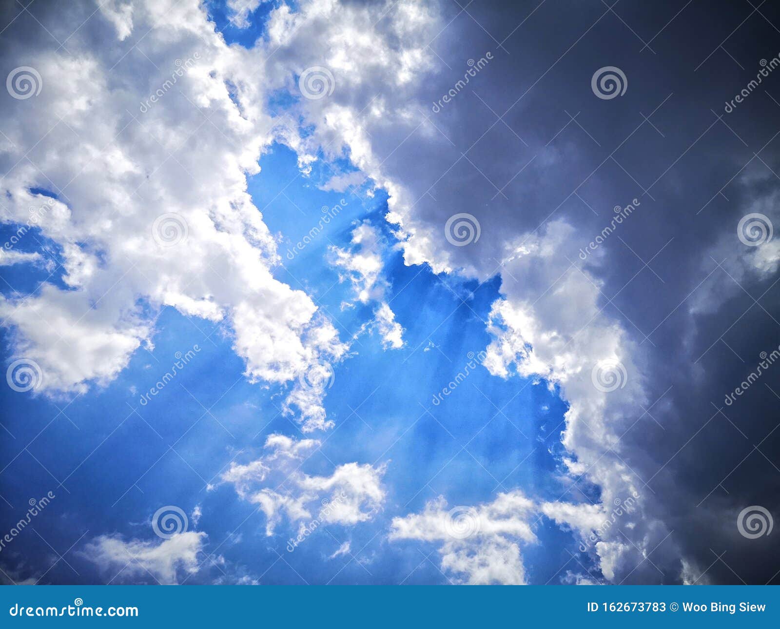 Sun ray from the heaven stock image. Image of blue, light - 162673783