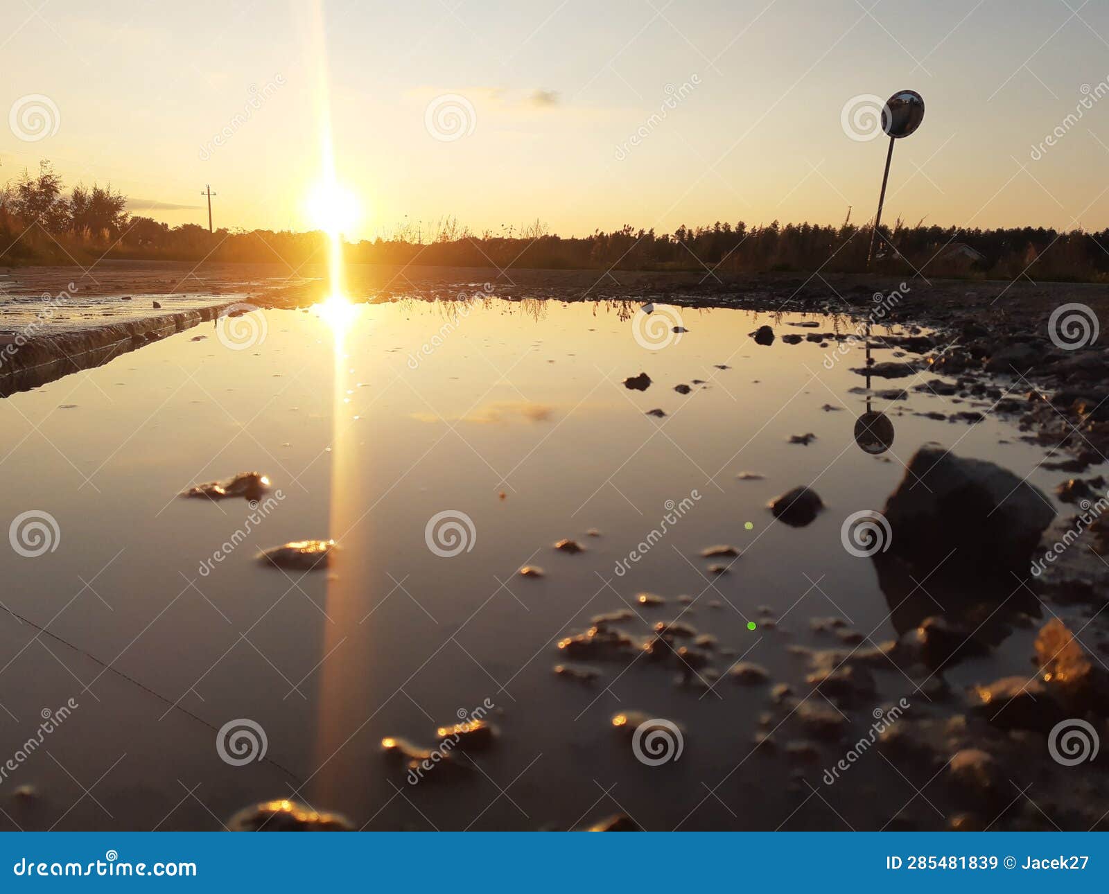 Sun Rays Reflecting on the Water Stock Image - Image of sunset, light ...