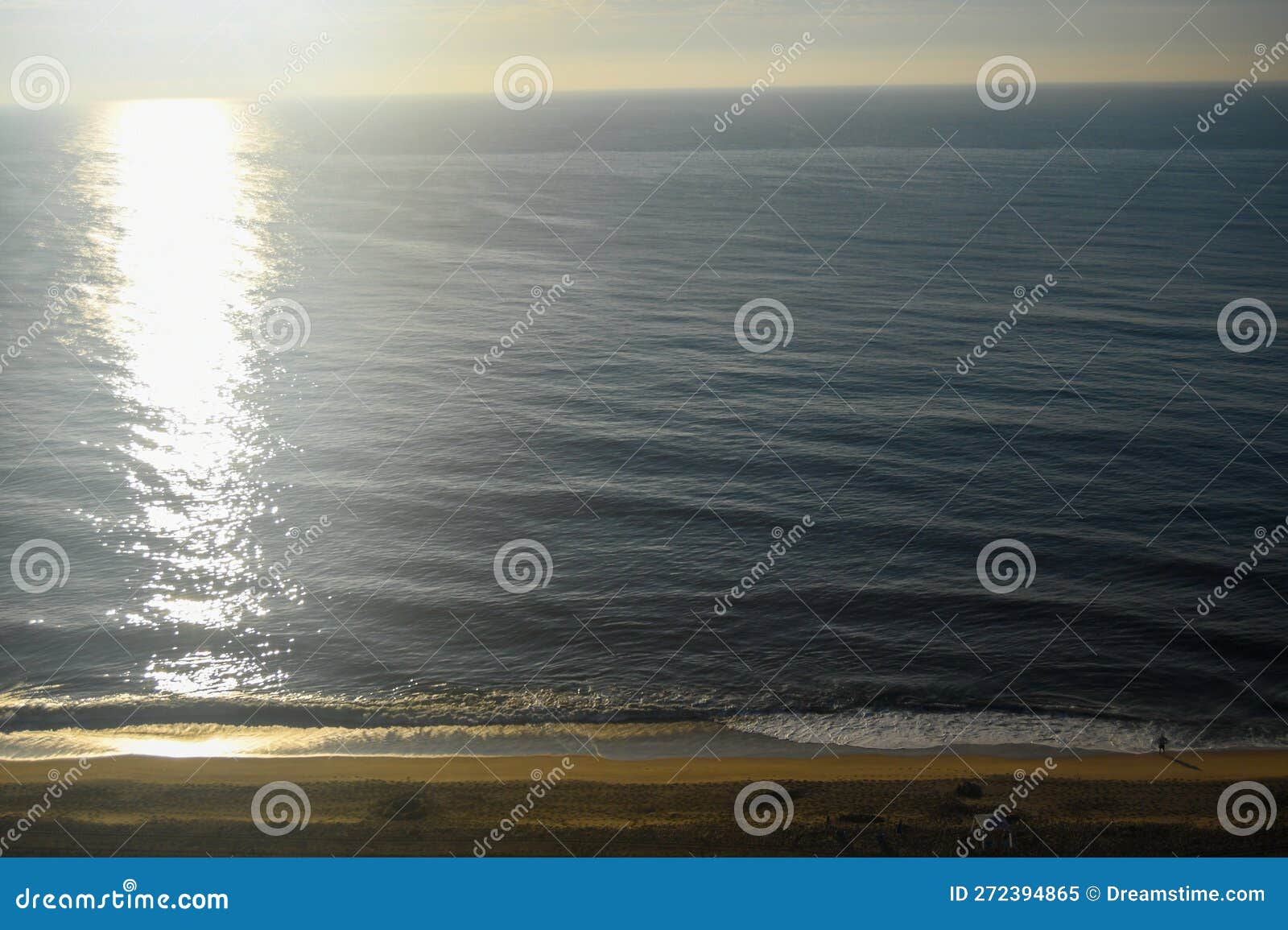 Sun Reflection on Ocean Water Stock Image - Image of sunlight, sand ...
