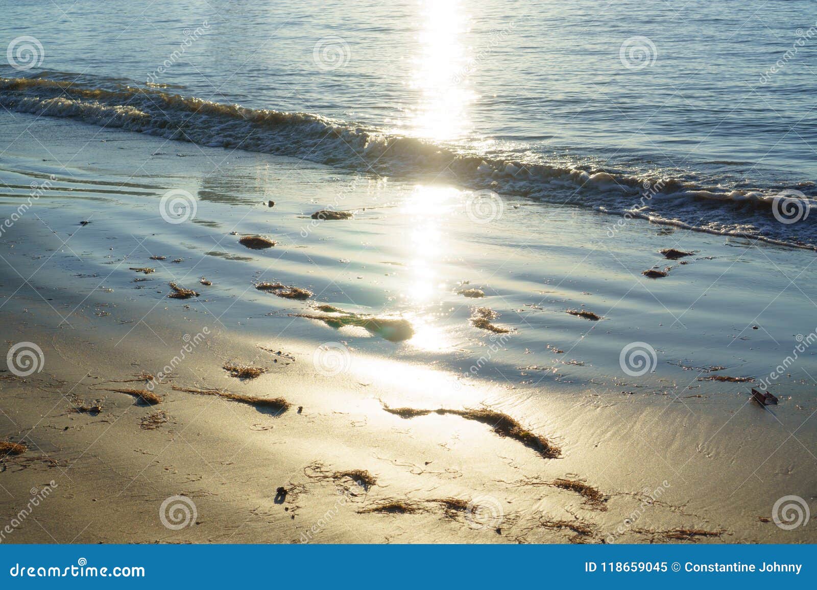 Sun reflection at seaside stock image. Image of dusk - 118659045