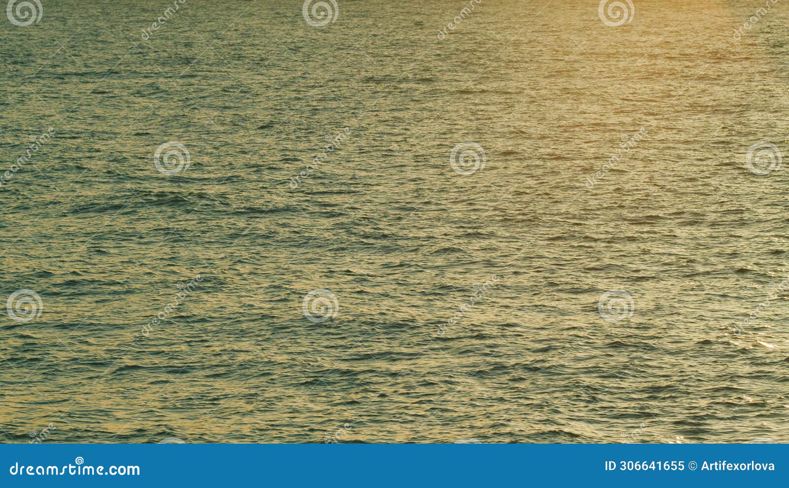 Sun Reflection on Water Surface. Sea Water with Sun Glare and Ripple ...