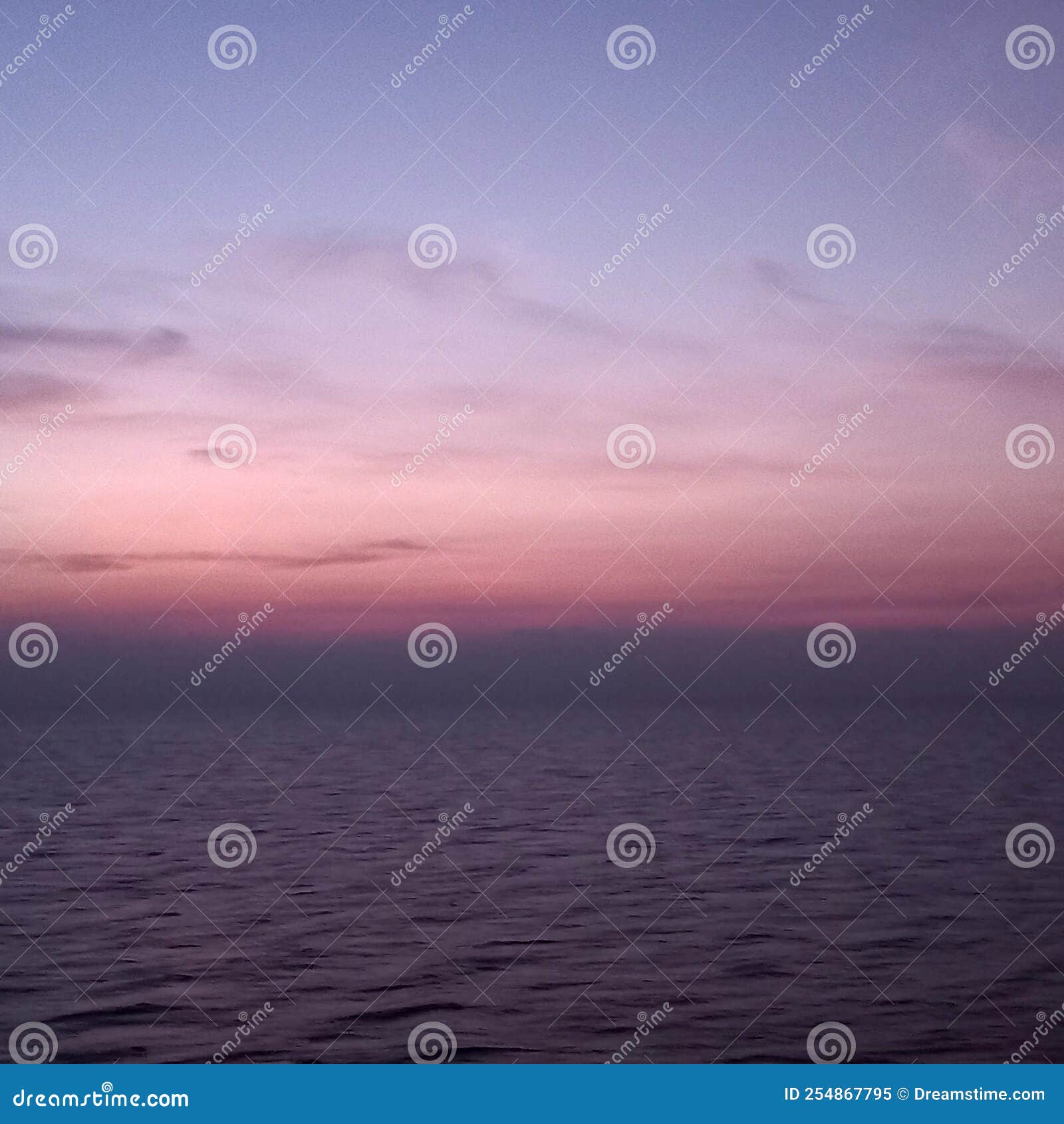 Sun rise in the ocean stock image. Image of ocean, sunset - 254867795
