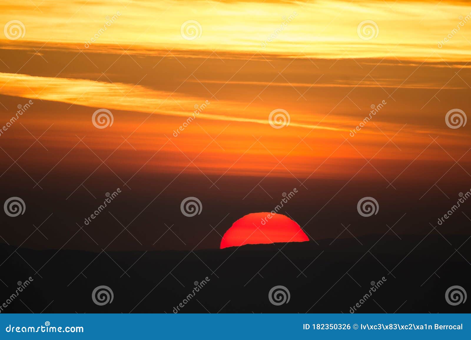 Sun Rising Over the Horizon at Sunrise Stock Photo - Image of relax ...