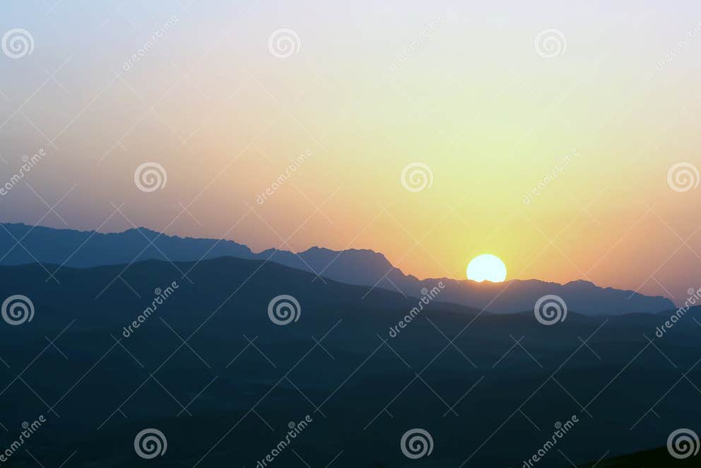 Sun Rising Over the Mountains Stock Photo - Image of scenic, dawn: 3452000