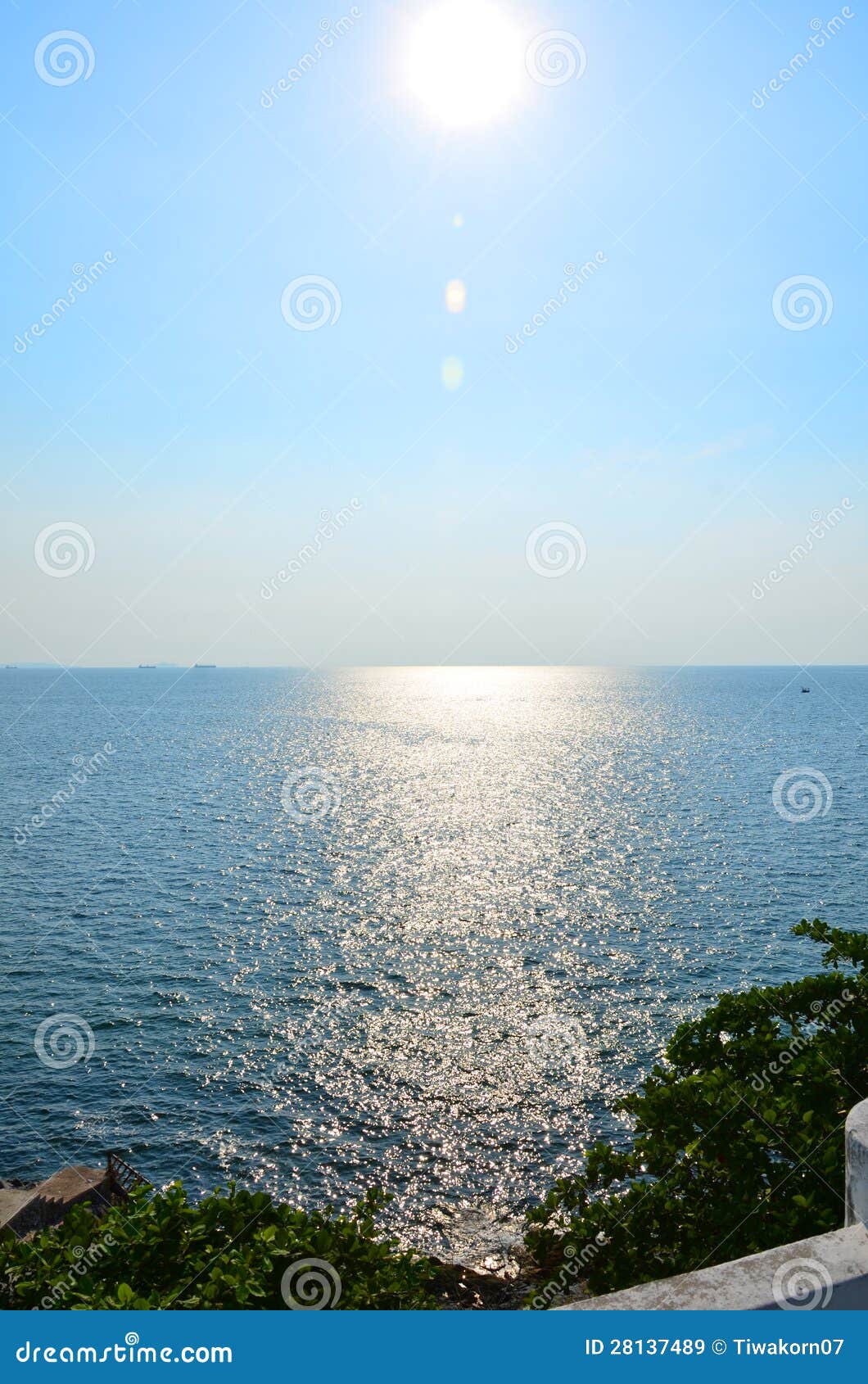 The Sun and sea stock image. Image of sunset, mountain - 28137489