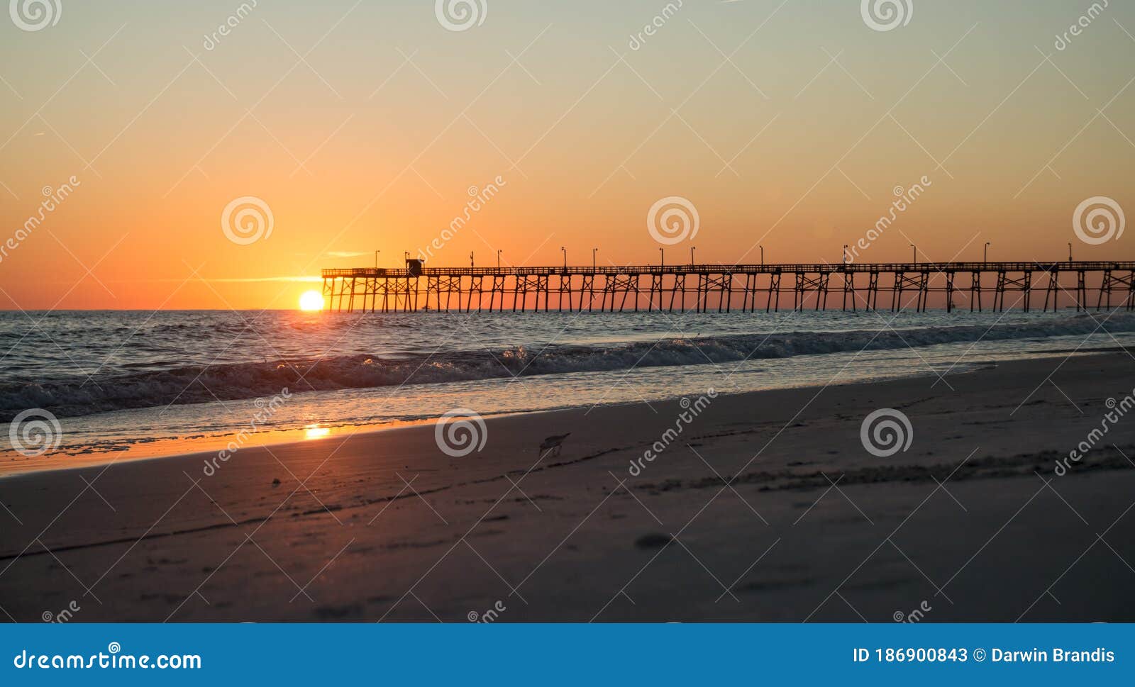 Sun Setting at the Pier stock image. Image of sunset - 186900843