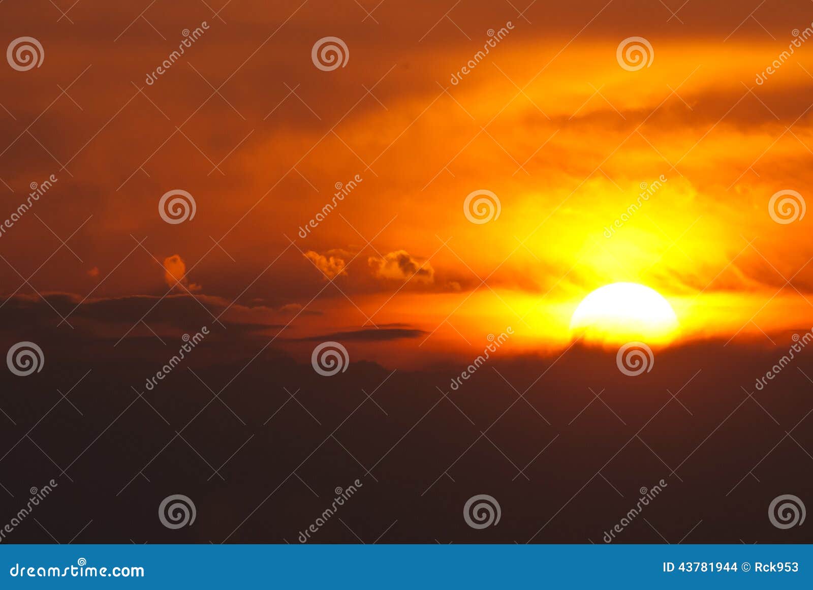 Sun Setting in a Smoky Western Sky Stock Photo - Image of golden, idaho ...