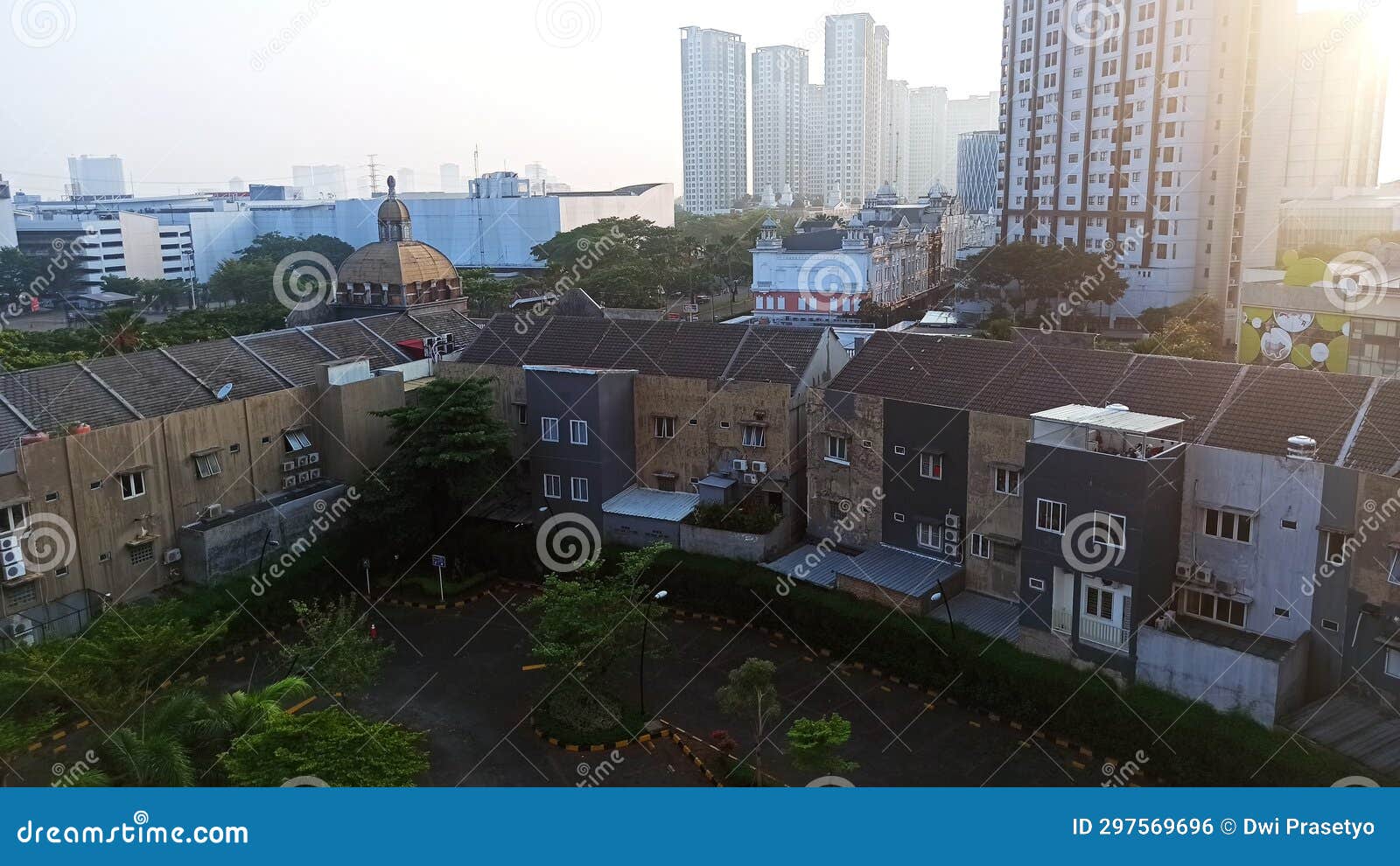 The Sun Shines Next To the Building in the Morning Stock Photo - Image ...