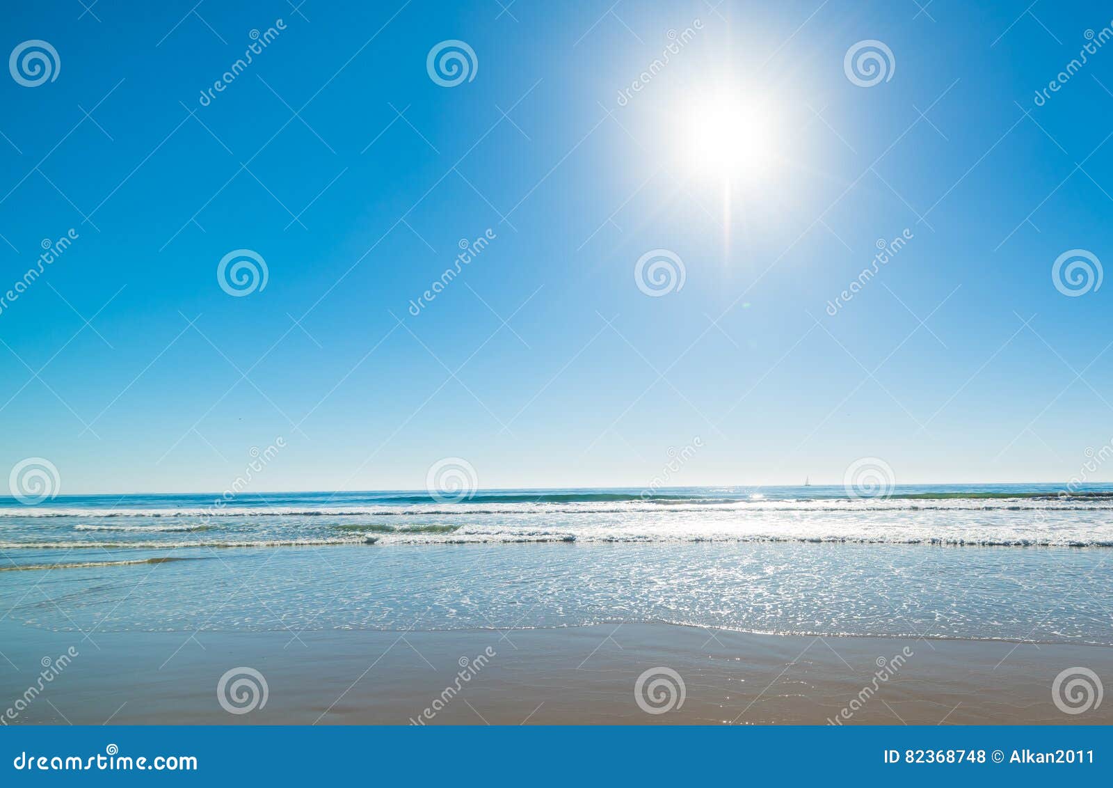 Sun Shining Over the Pacific Ocean Stock Photo - Image of ship ...