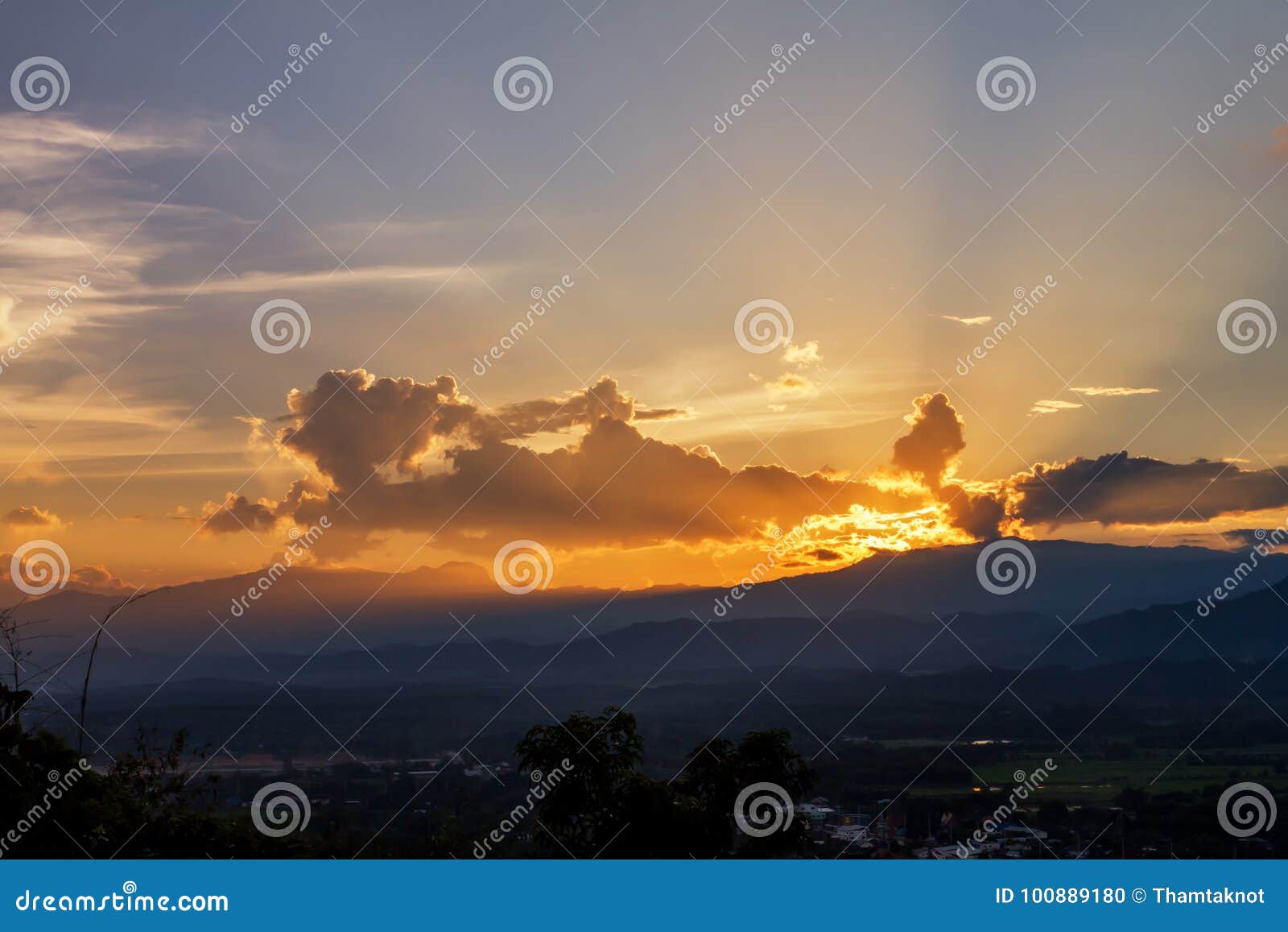 The Sun Falling Behind Mountain is a Beautiful Image Background. Stock ...