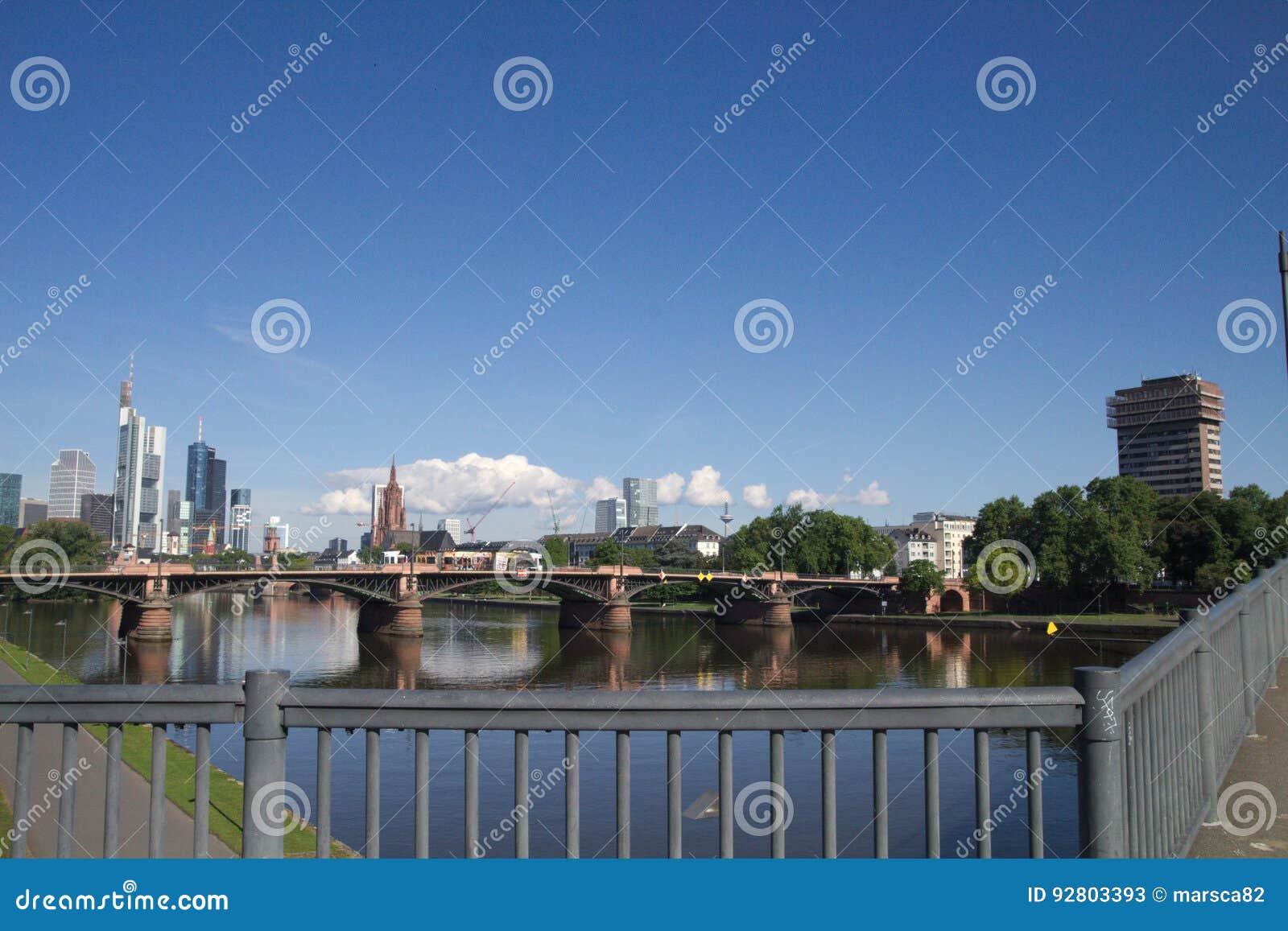 Sun Summer in Frankfurt on the Main #4 Editorial Stock Photo - Image of ...
