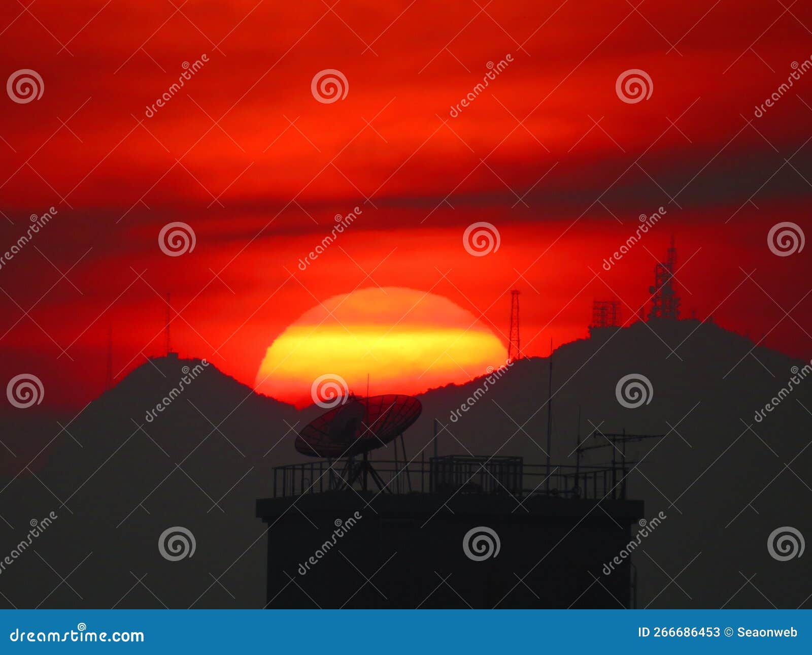 A Sun at the Sunset Time, Close Up the Sun Stock Image - Image of ...