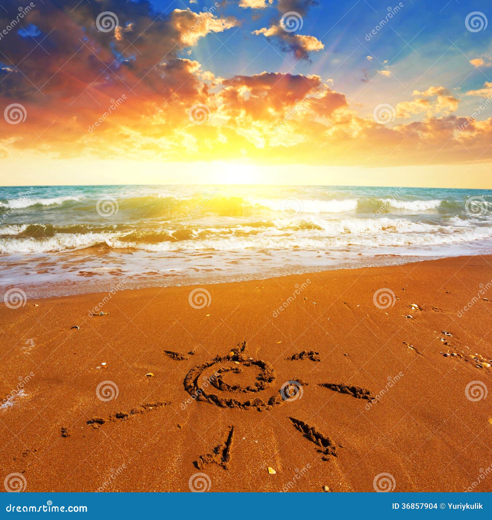 Sun Symbol on a Sandy Beach Stock Photo - Image of season, scene: 36857904