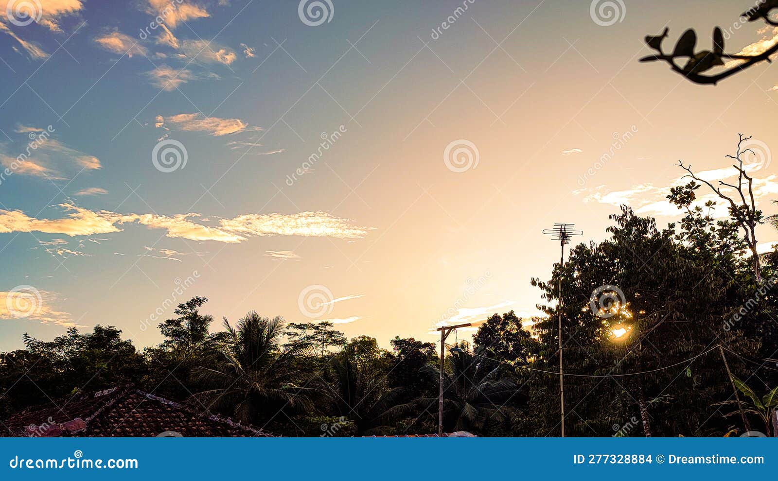 Sun Rising Behind Electricity Pylon Royalty-Free Stock Image ...