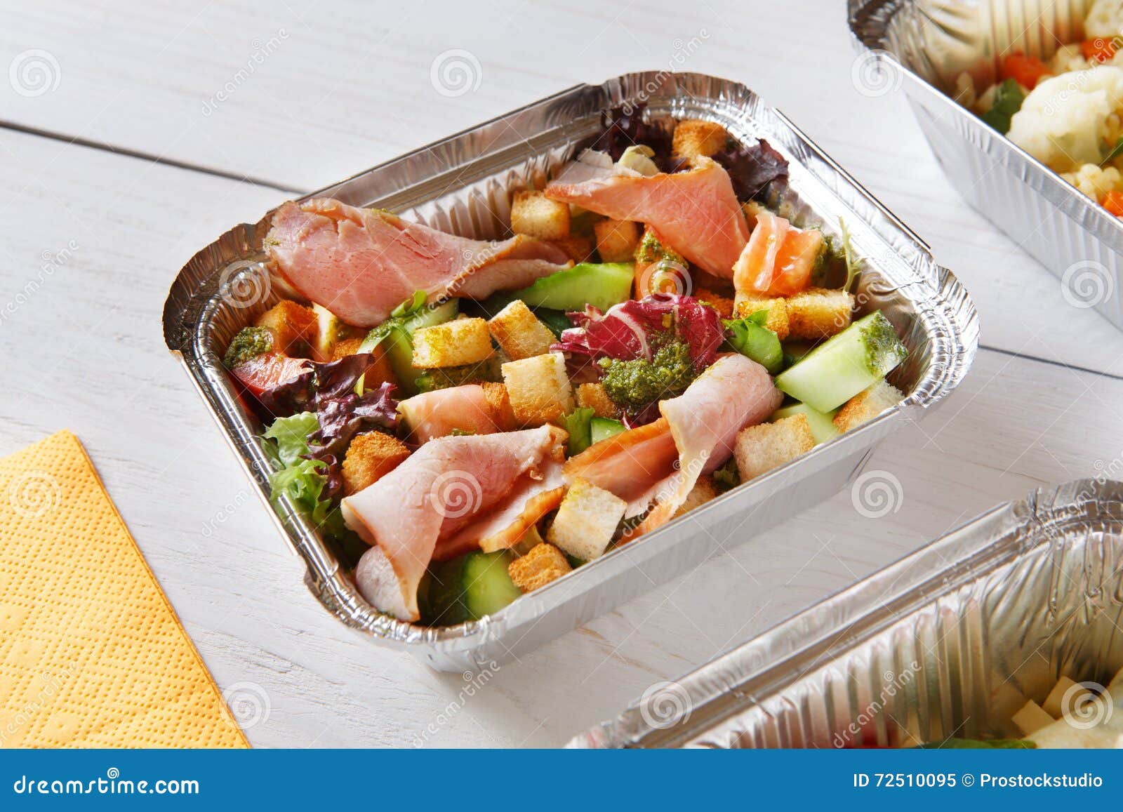 Sund Mat, Lunch I Ask, Bantar Begrepp Fotografering för Bildbyråer ...