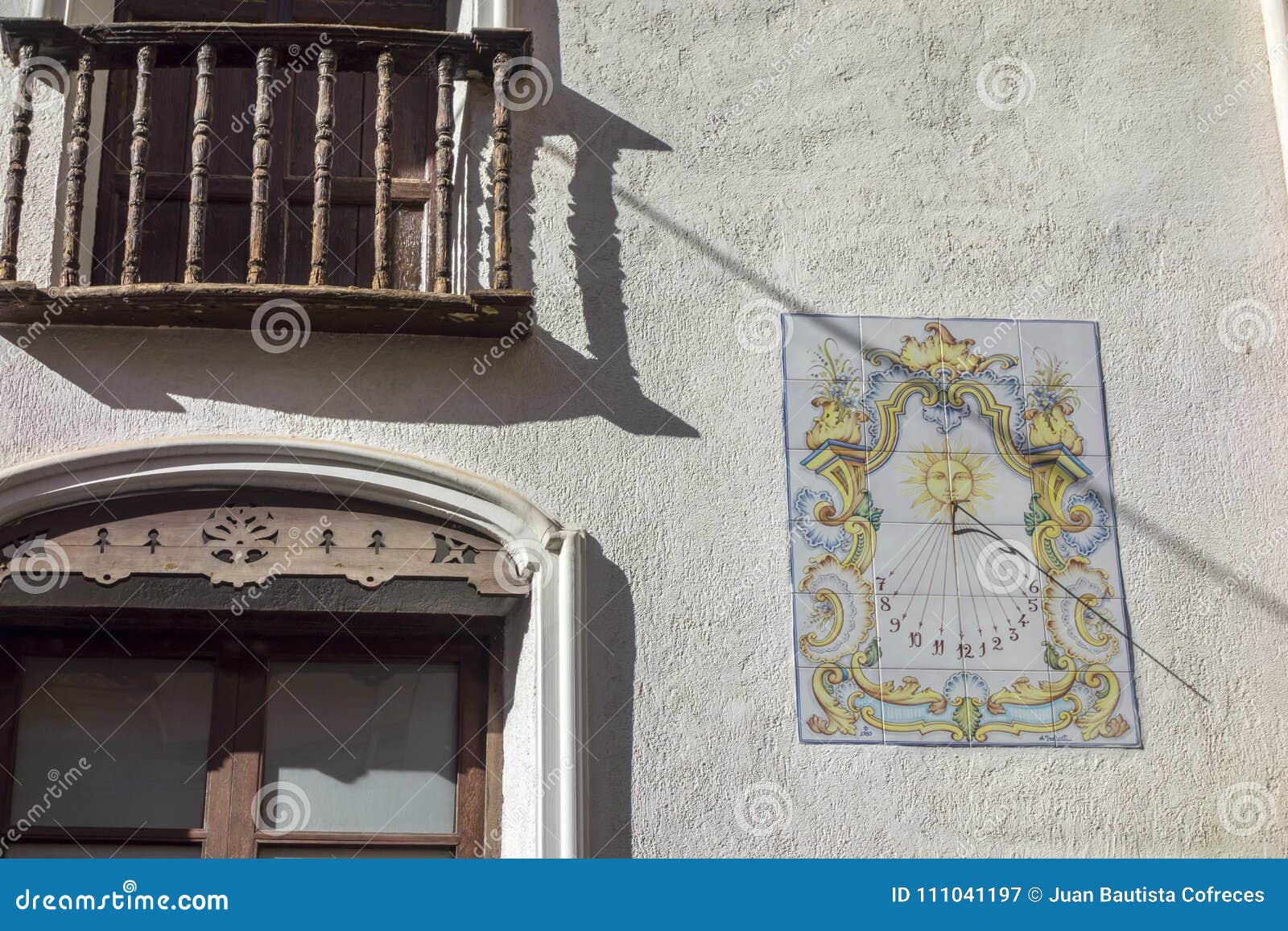 Sundial in Ancient Facade Building in Castellon,Spain. Editorial ...