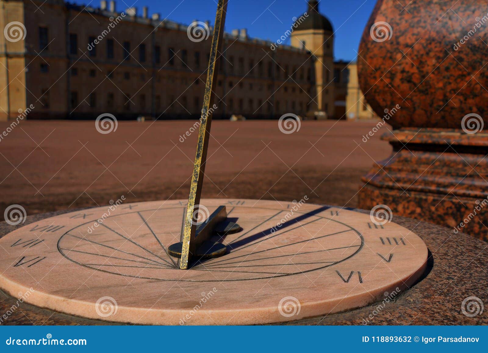Sundial on a marble dial stock photo. Image of shadow - 118893632
