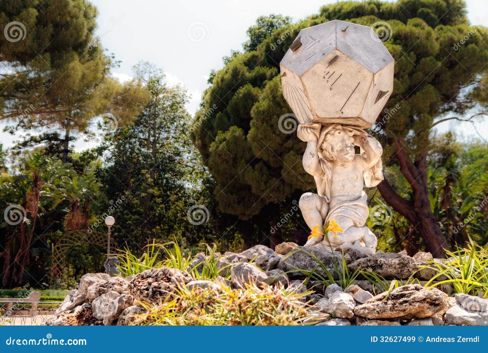 Sundial Statue stock image. Image of sicily, grass, june - 32627499