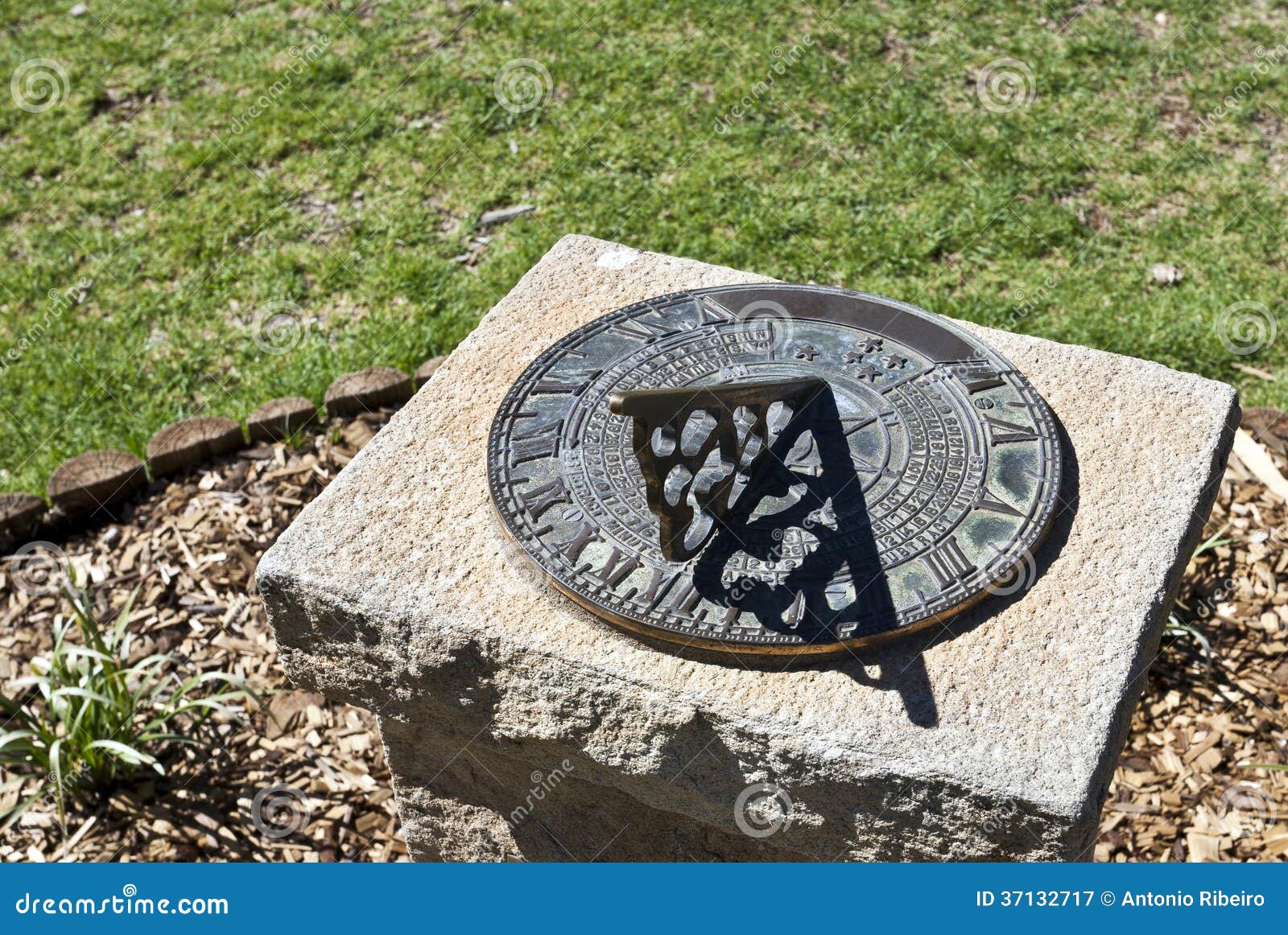 Sundial stock image. Image of technology, astronomical - 37132717