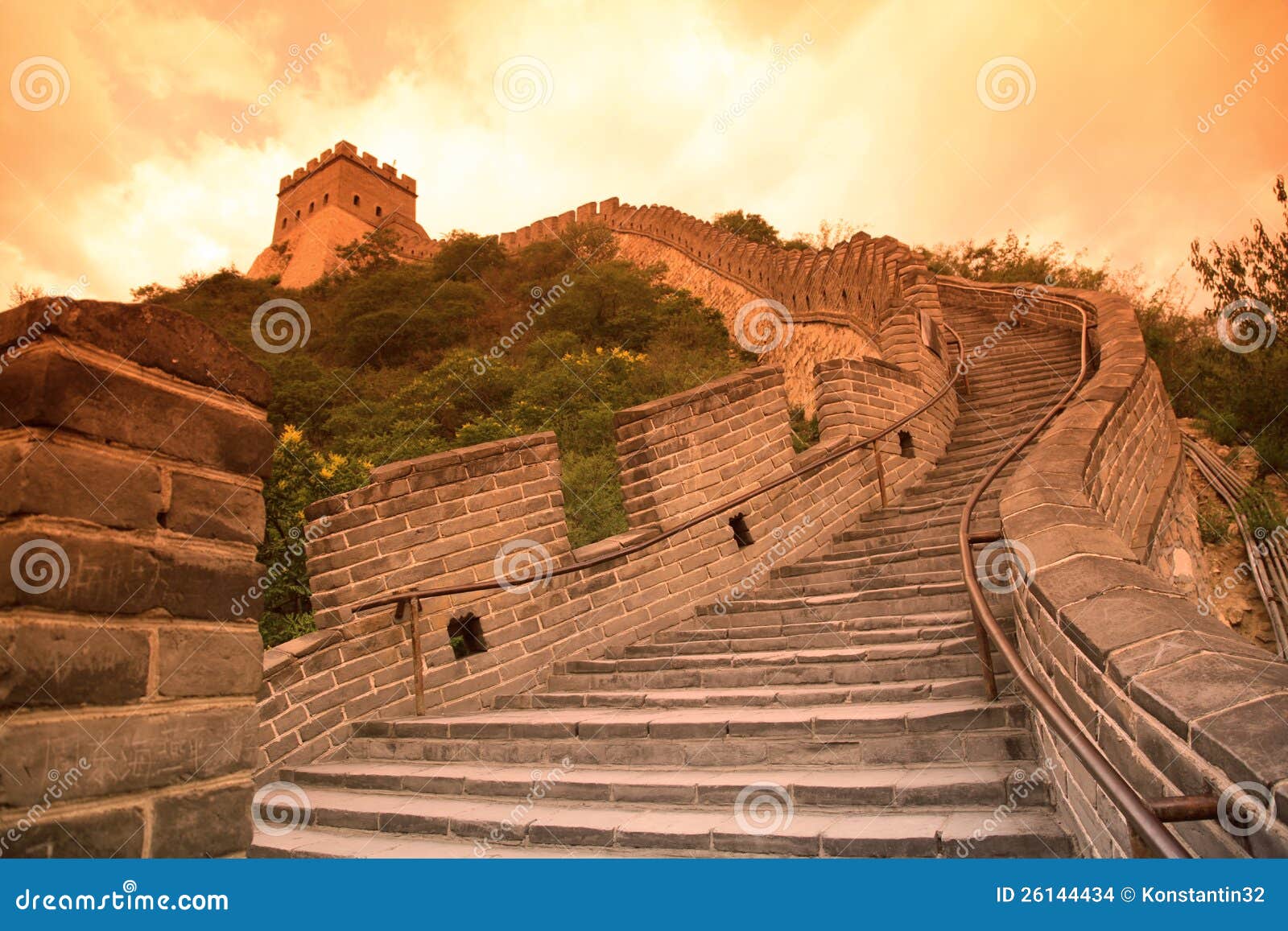 Sundown of Great Wall, Beijing Stock Photo - Image of border, ancient ...