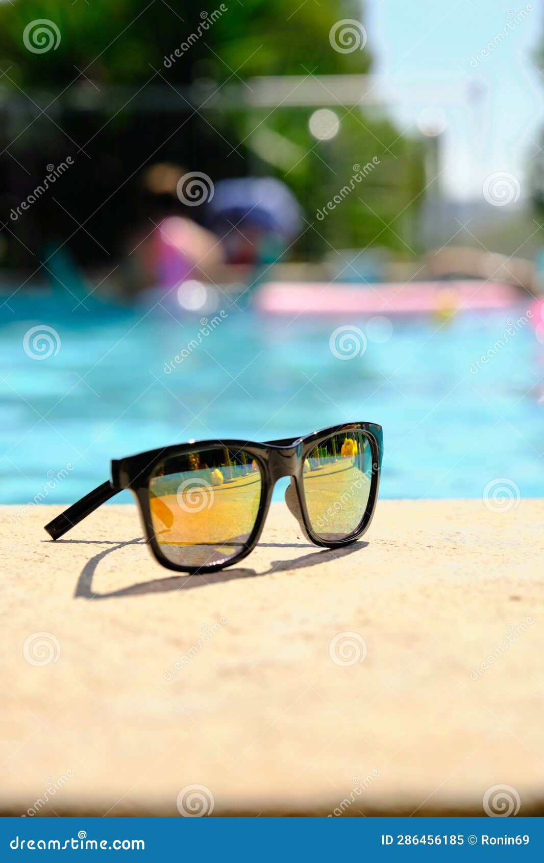 Sunglasses on the Background of the Pool Stock Image - Image of screen ...