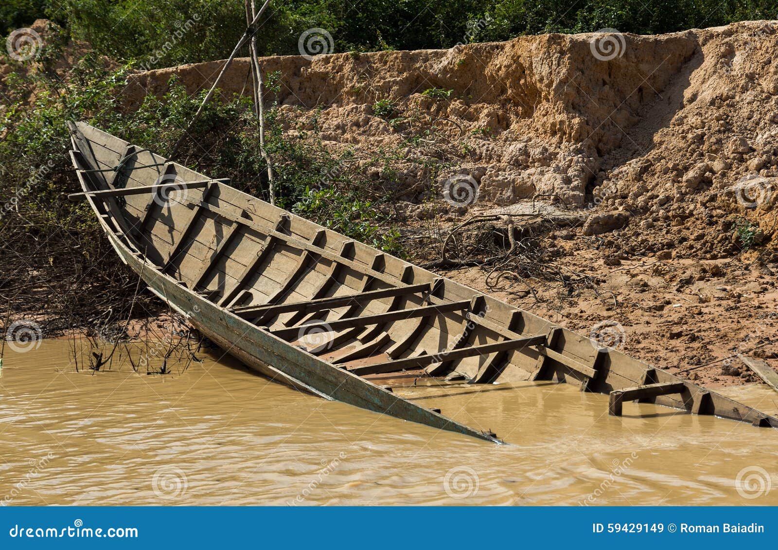 Sunken boat in rusty water stock image. Image of sunken - 59429149