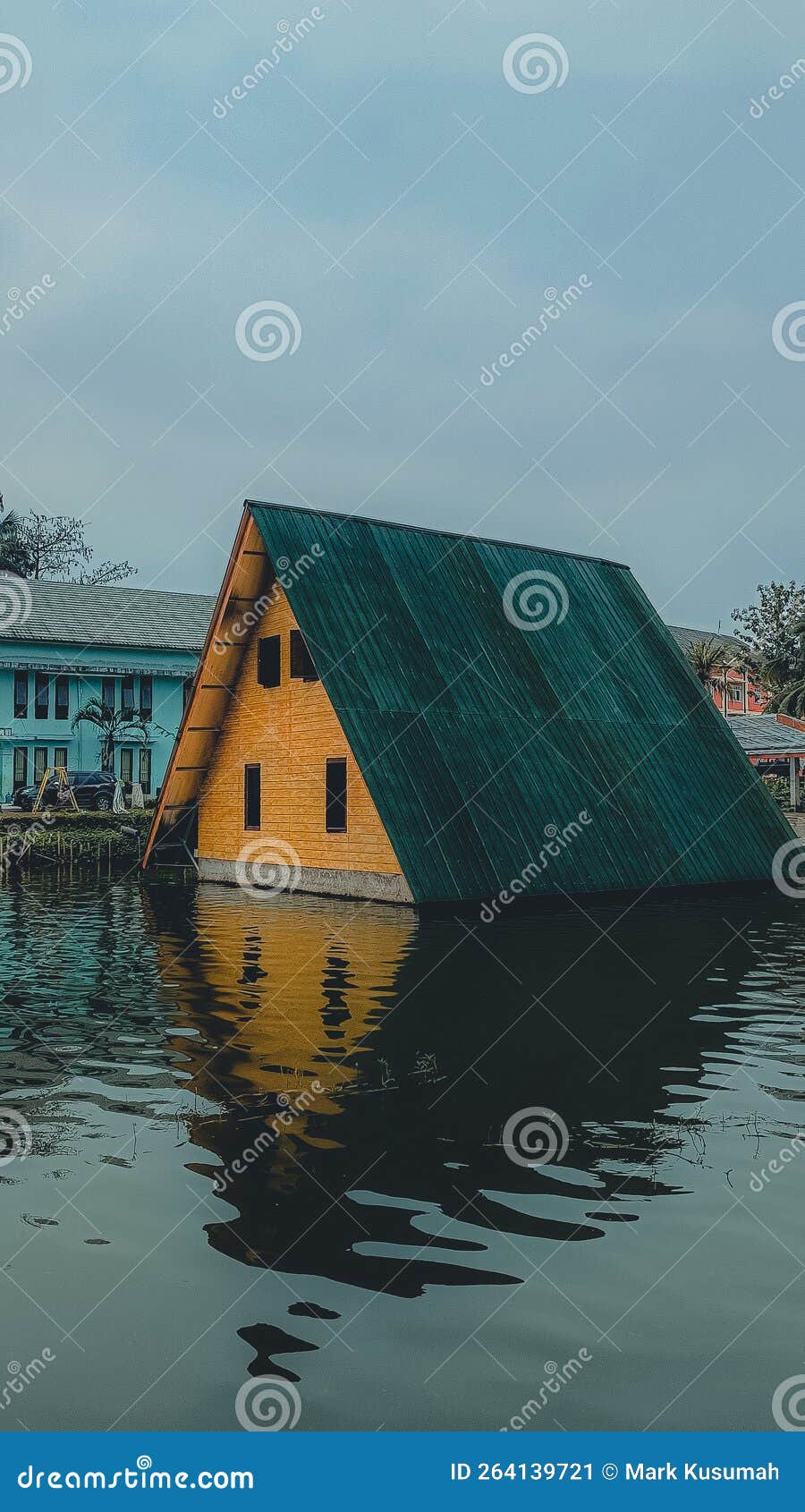 The Sunken House stock image. Image of watercraft, canal - 264139721
