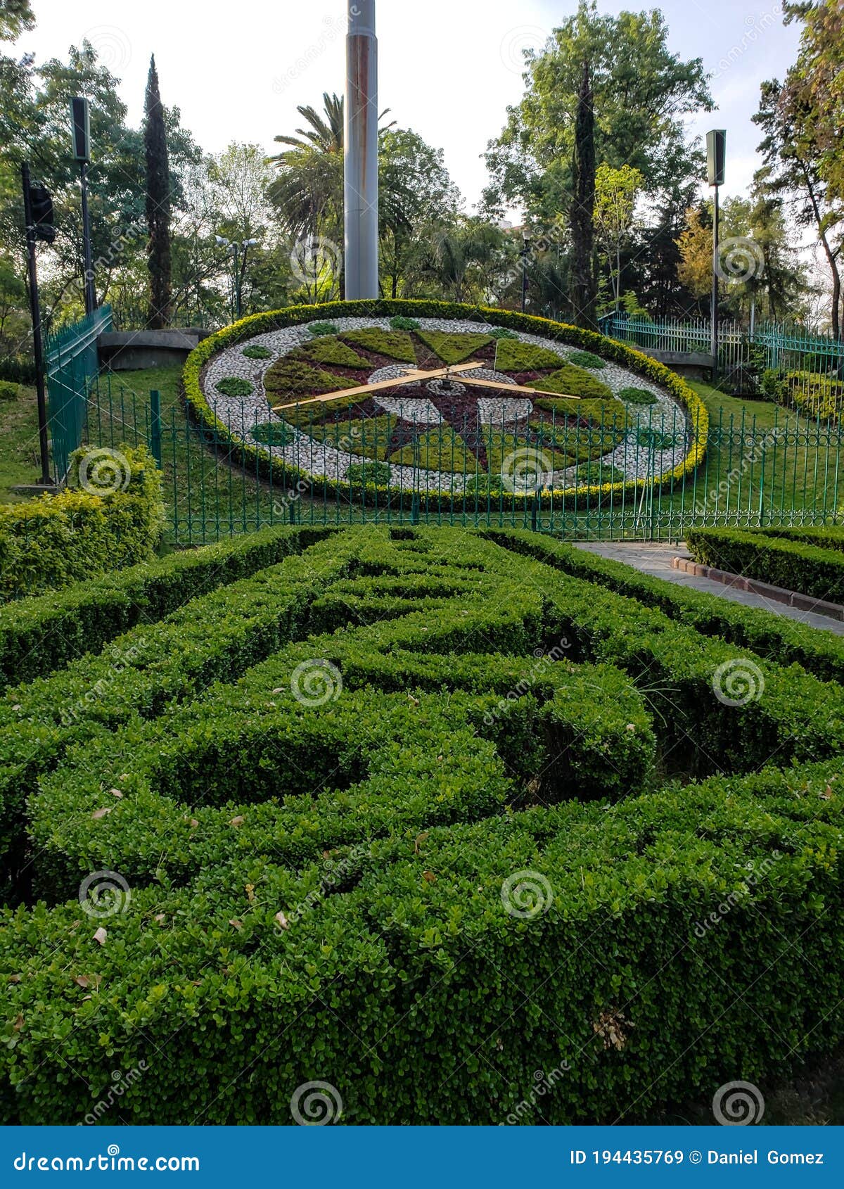 Sunken Park Clock in Mexico City Editorial Stock Image - Image of ...