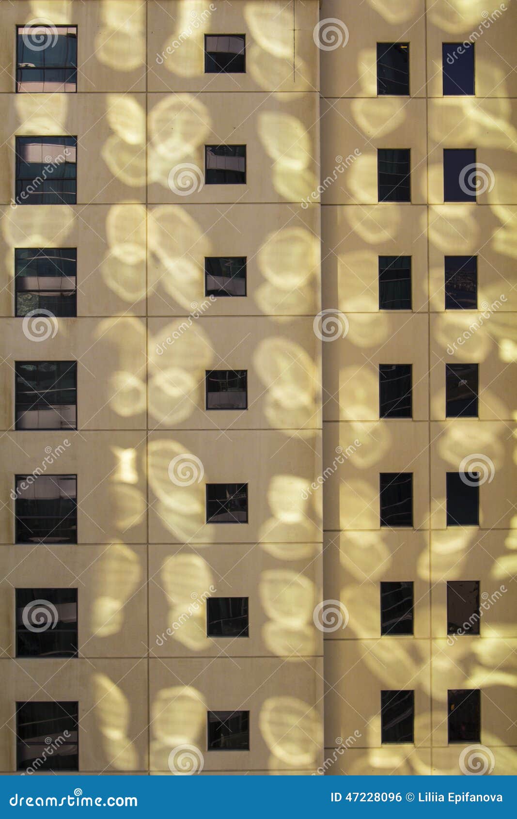 Sunlight on a Building Wall Texture Stock Photo - Image of glare ...