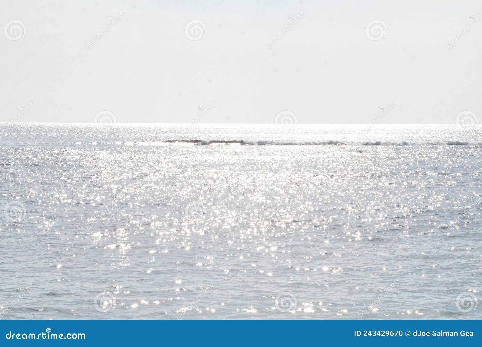 Sunlight Reflection on the Sea Surface Stock Photo - Image of dreamlife ...
