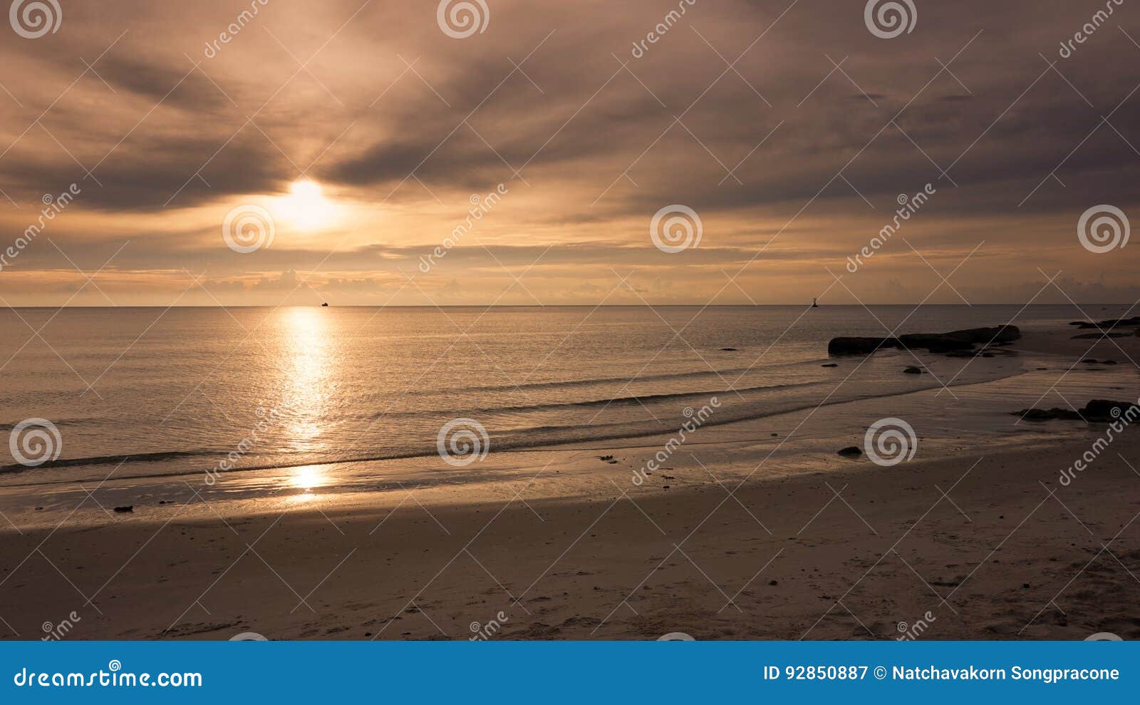 Sunlight Shimmering Water Surface on Tropical Beach Stock Image - Image ...