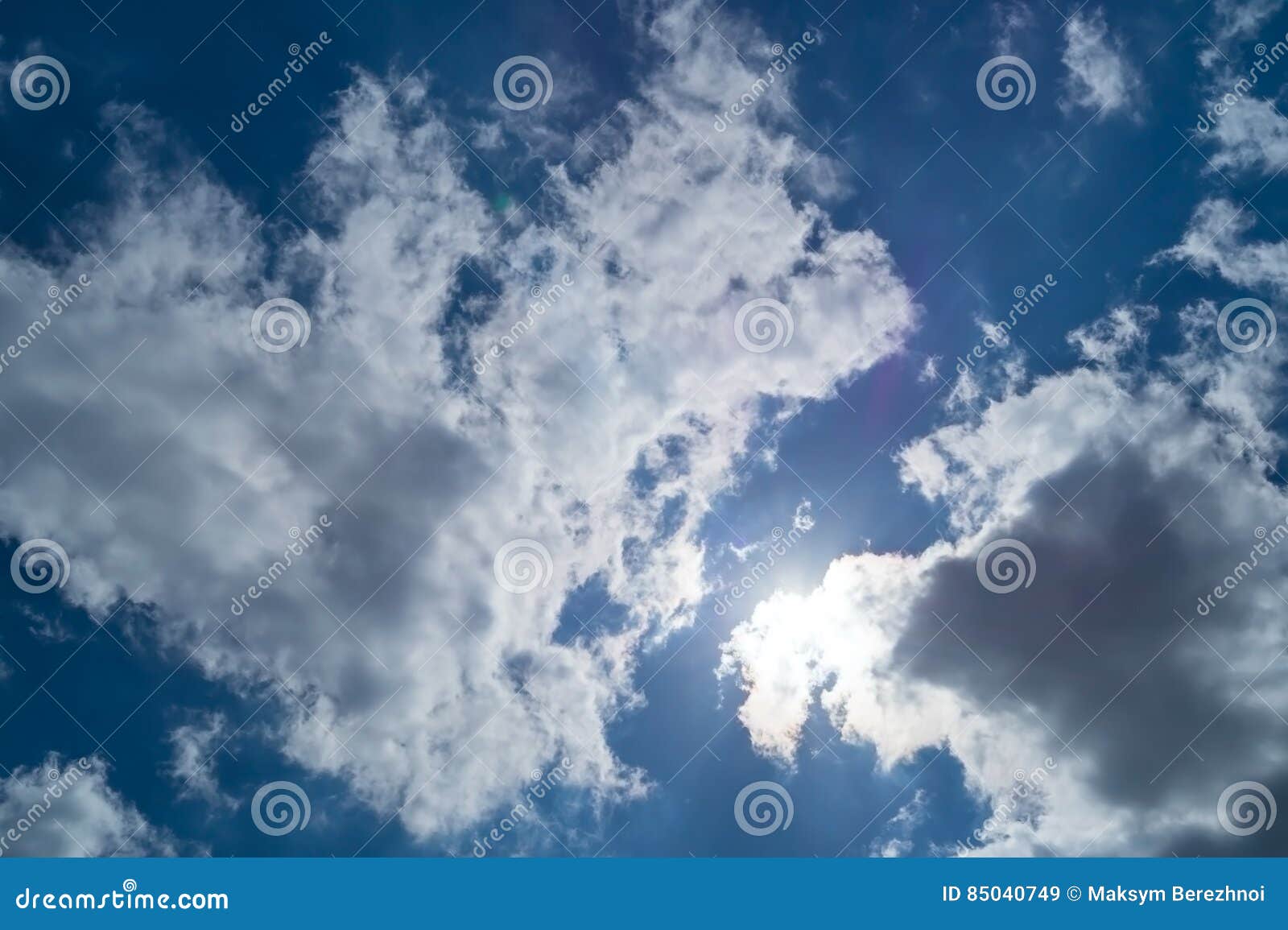 Sunlight Streaming through Clouds Stock Image - Image of scenics ...