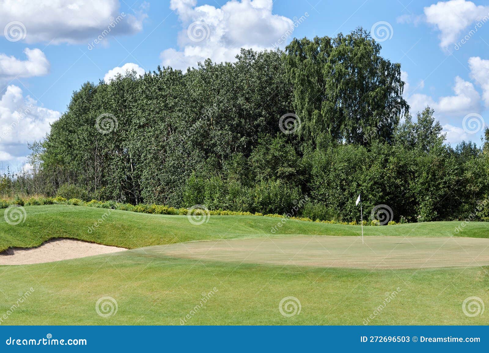 Sunlit Background of Green Golf Field with Blue Sky and No People Stock ...