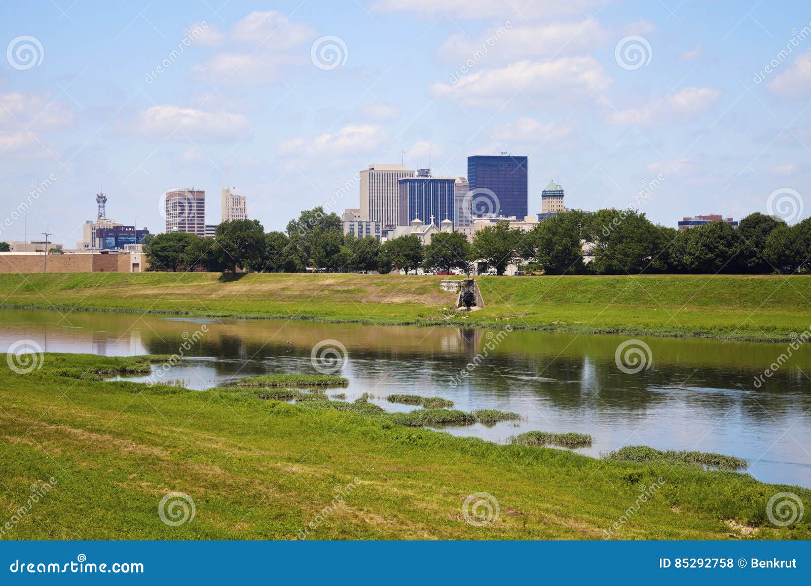 Sunny day in Dayton stock photo. Image of travel, bridge - 85292758