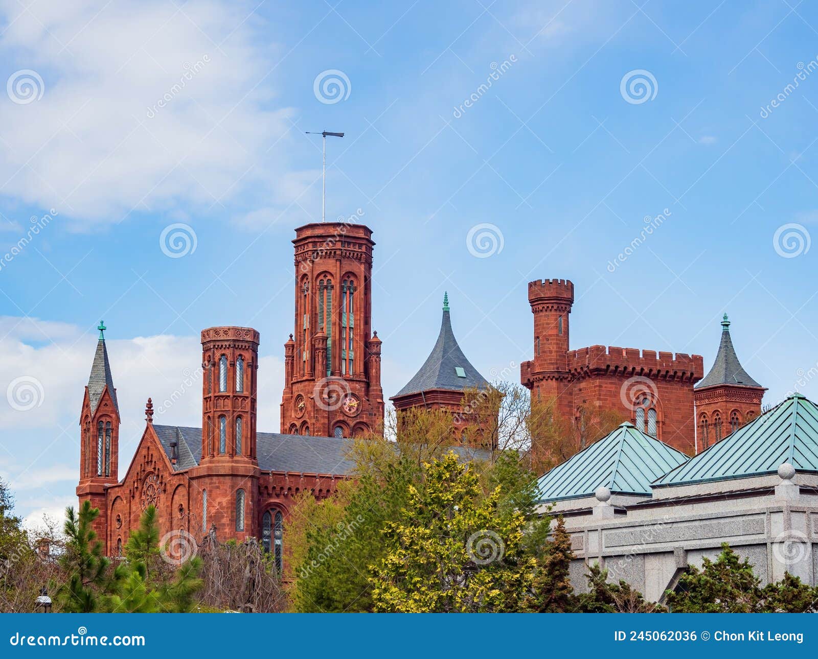 Sunny Exterior View of the Smithsonian Castle Editorial Photo - Image ...