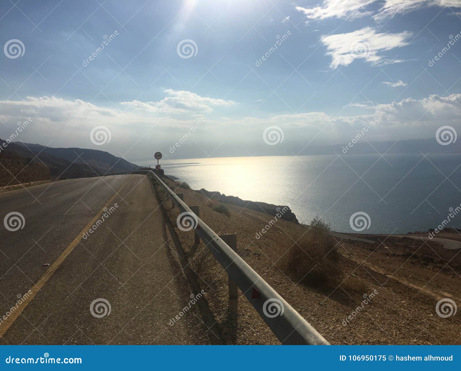 Road Trip View Rays Sun Sea Stock Image - Image of road, hill: 106950175