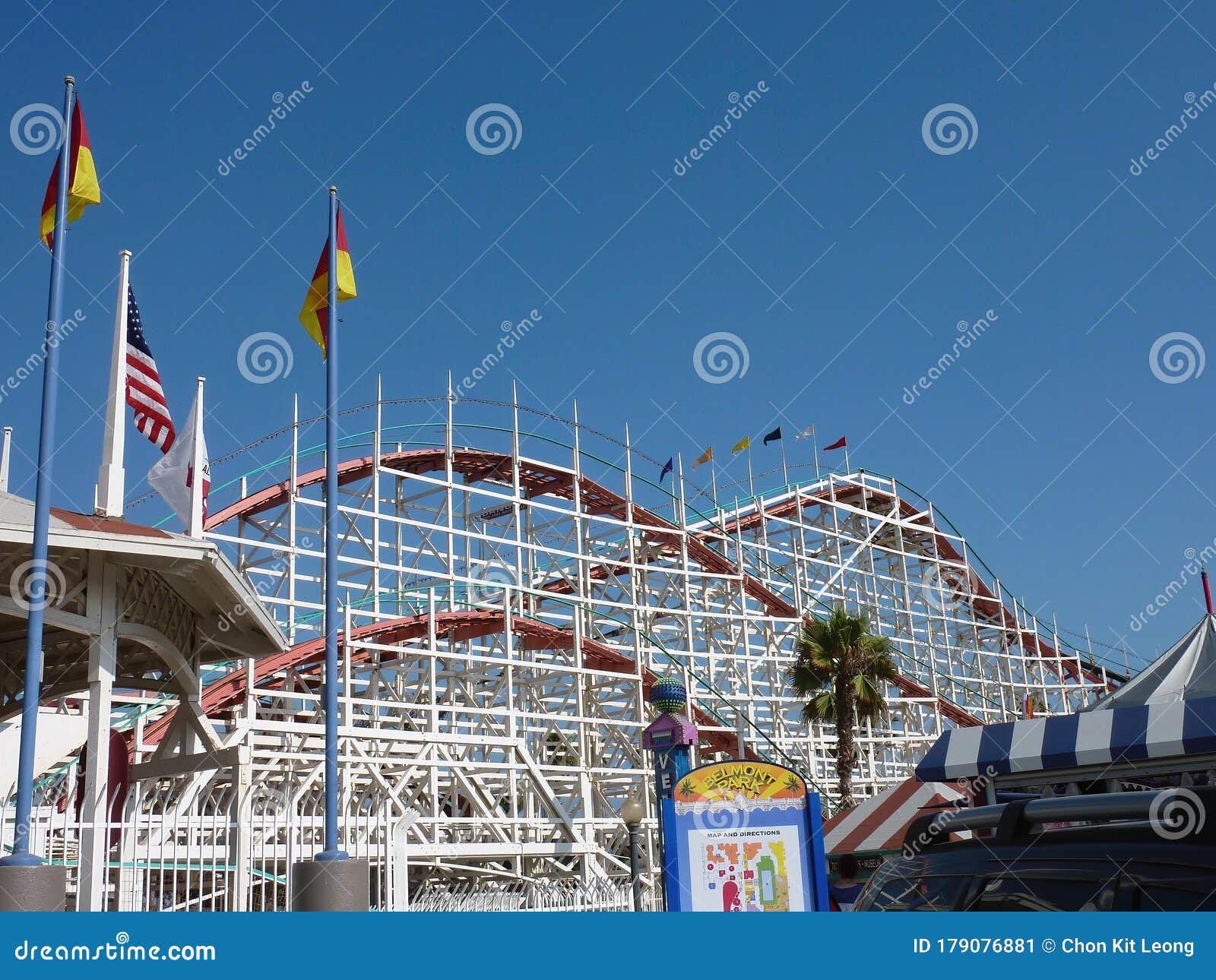 Sunny View of the Giant Dipper Roller Coaster Editorial Photo - Image ...