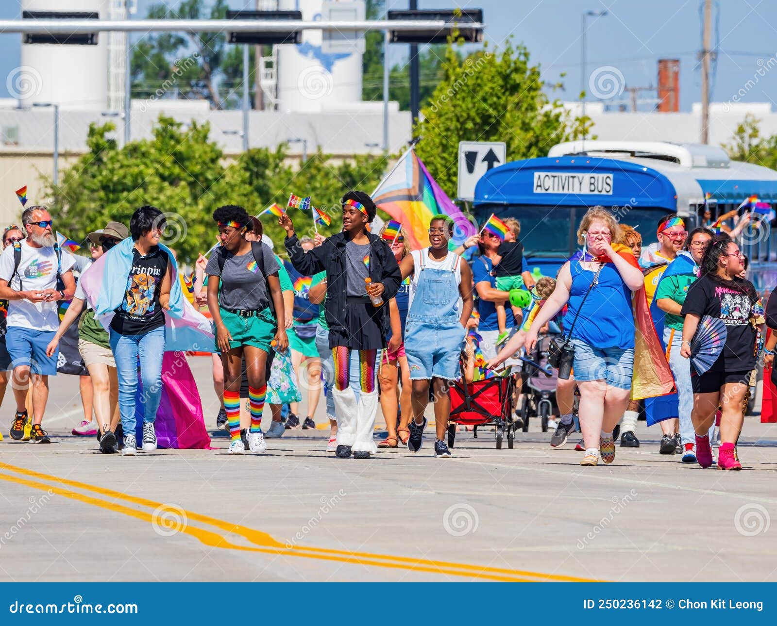 Sunny View of the Oklahoma City Pride Pridefest Parade Editorial ...