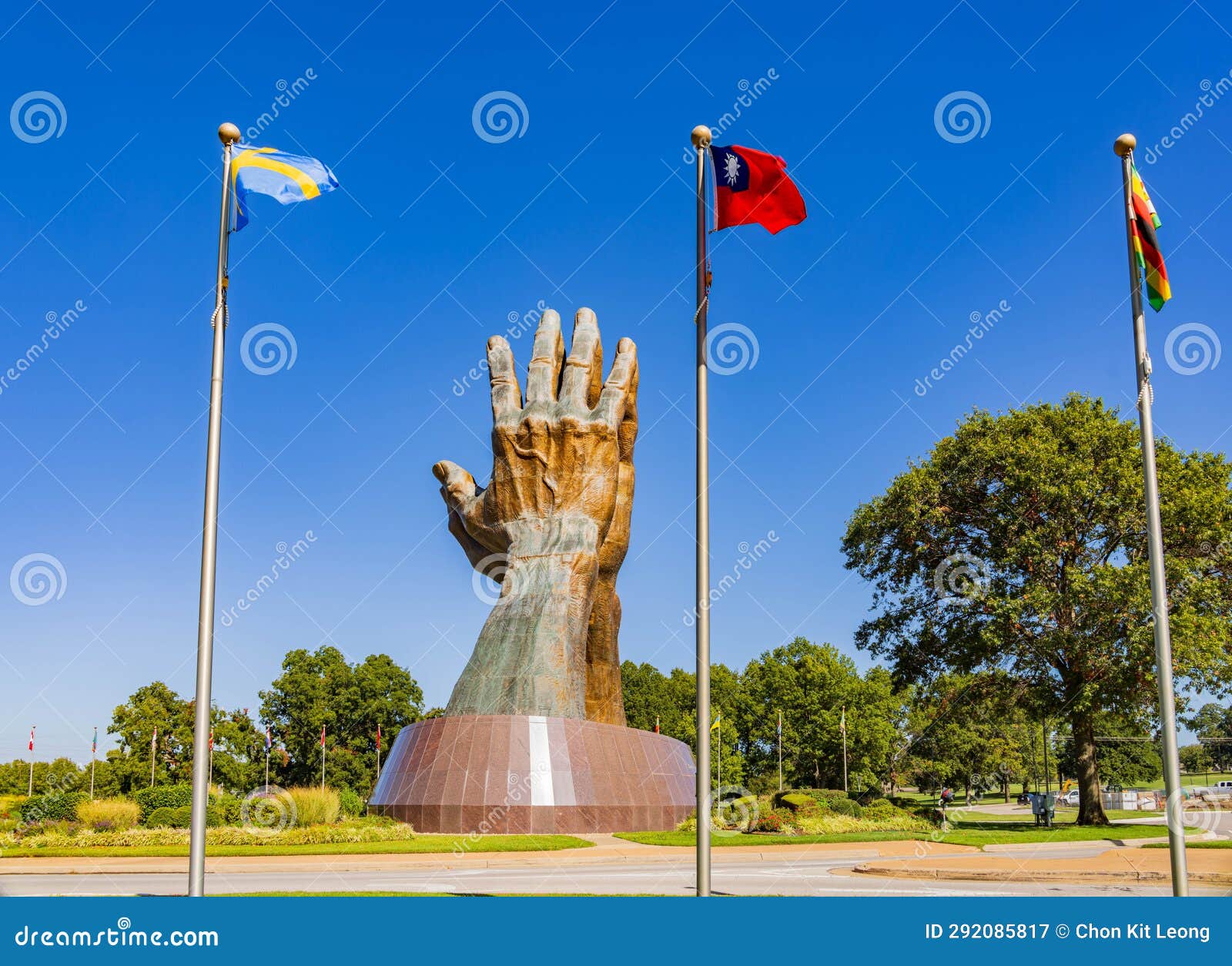 Sunny View of the Praying Hands of Oral Roberts University Stock Image ...
