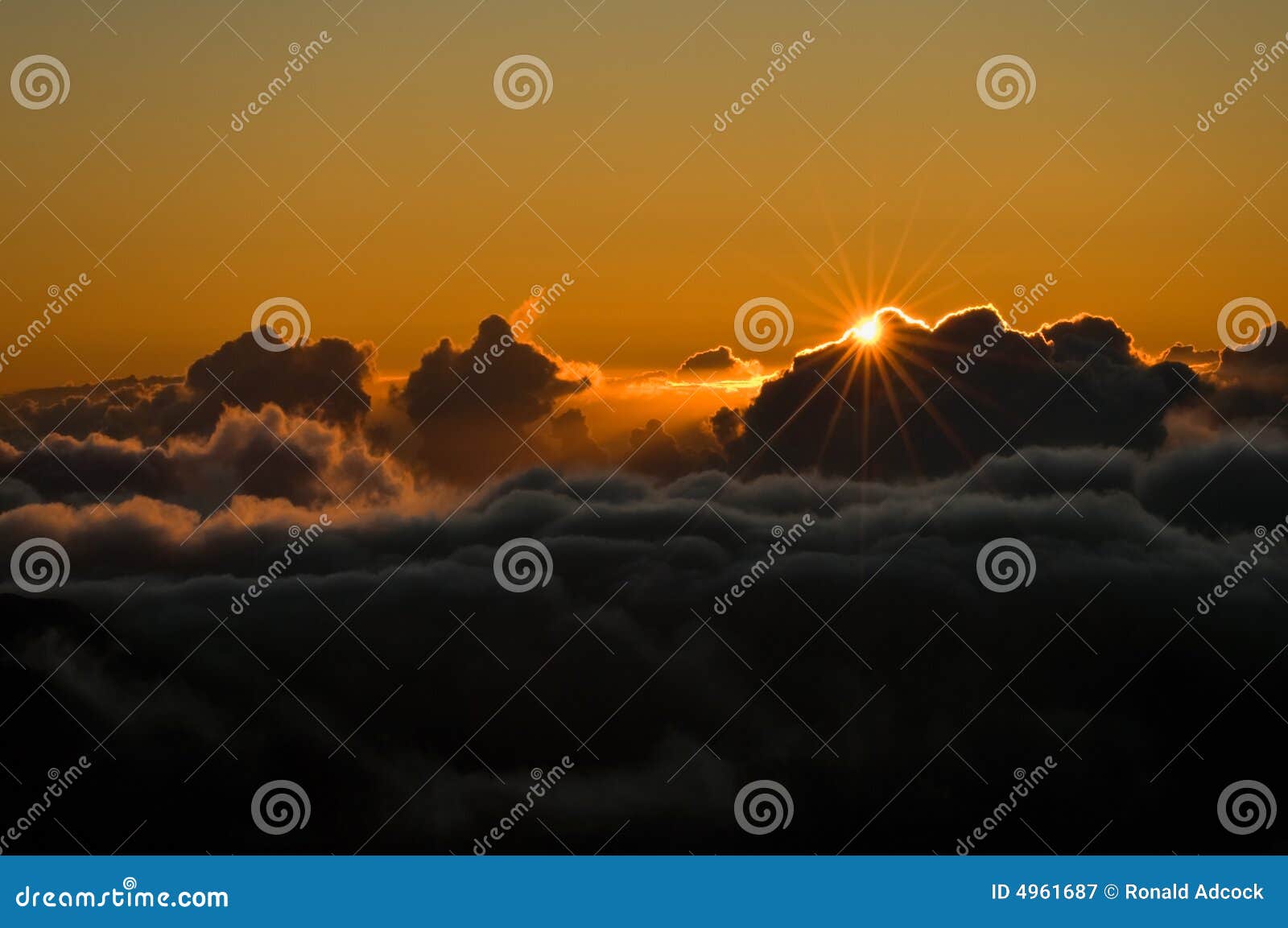 Sunrise above the Clouds stock image. Image of glow, dusk - 4961687