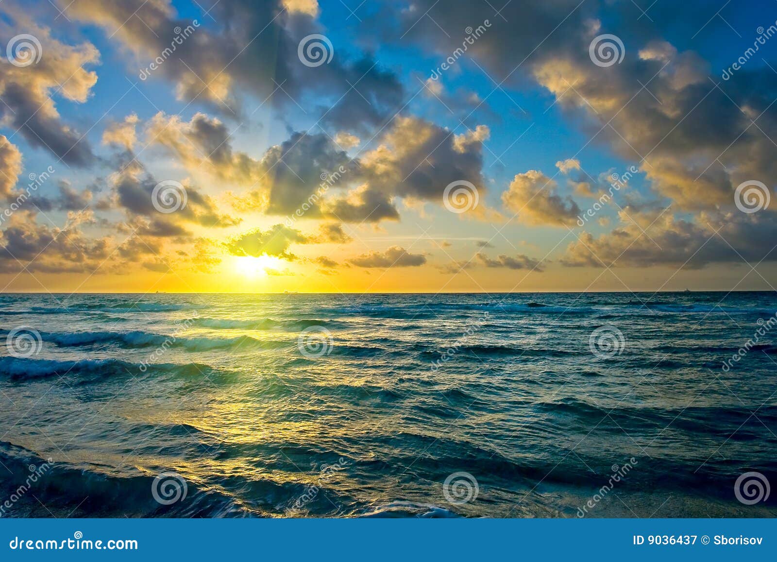 Sunrise, Atlantic Ocean Coast Stock Image - Image of scene, cloud: 9036437