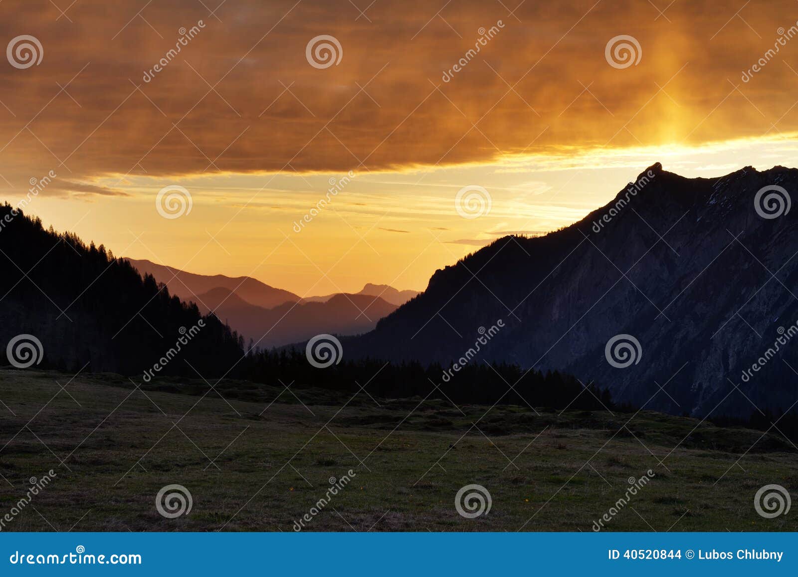Sunrise in the Austrian Alps, Austria Stock Photo - Image of rays ...