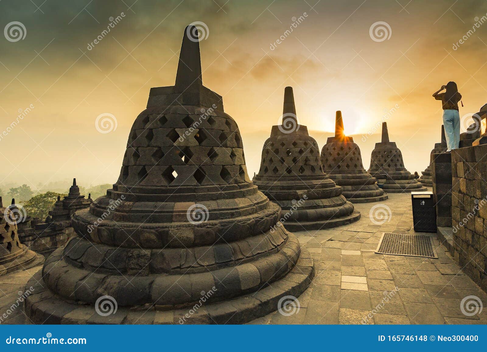 Sunrise at Borobudur Temple Editorial Stock Photo - Image of centre ...