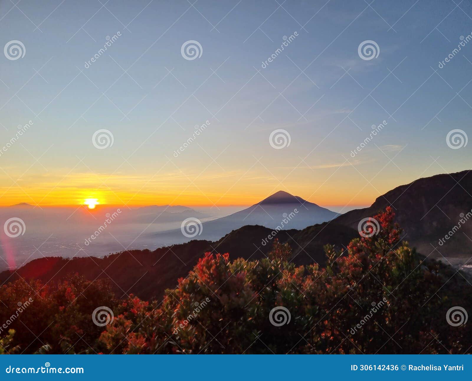 Sunrise Camp at Mt. Papandayan Stock Photo - Image of indonesia ... Sunrise Camp at Mt. Papandayan Stock Photo - Image of indonesia ...